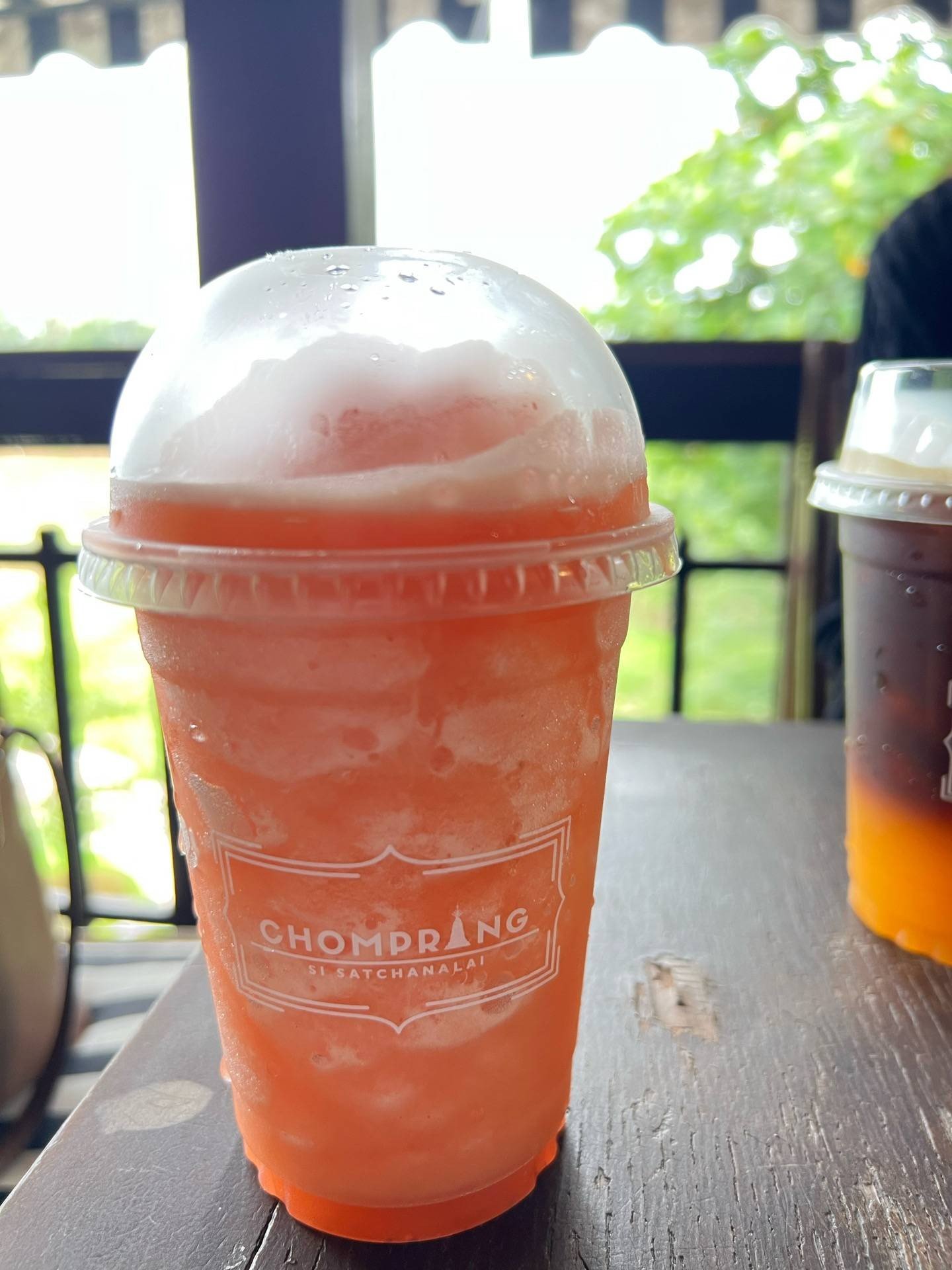 รีวิว ชมปรางค์ ChomPrang - น้ำผลไม้ปั่นอร่อย