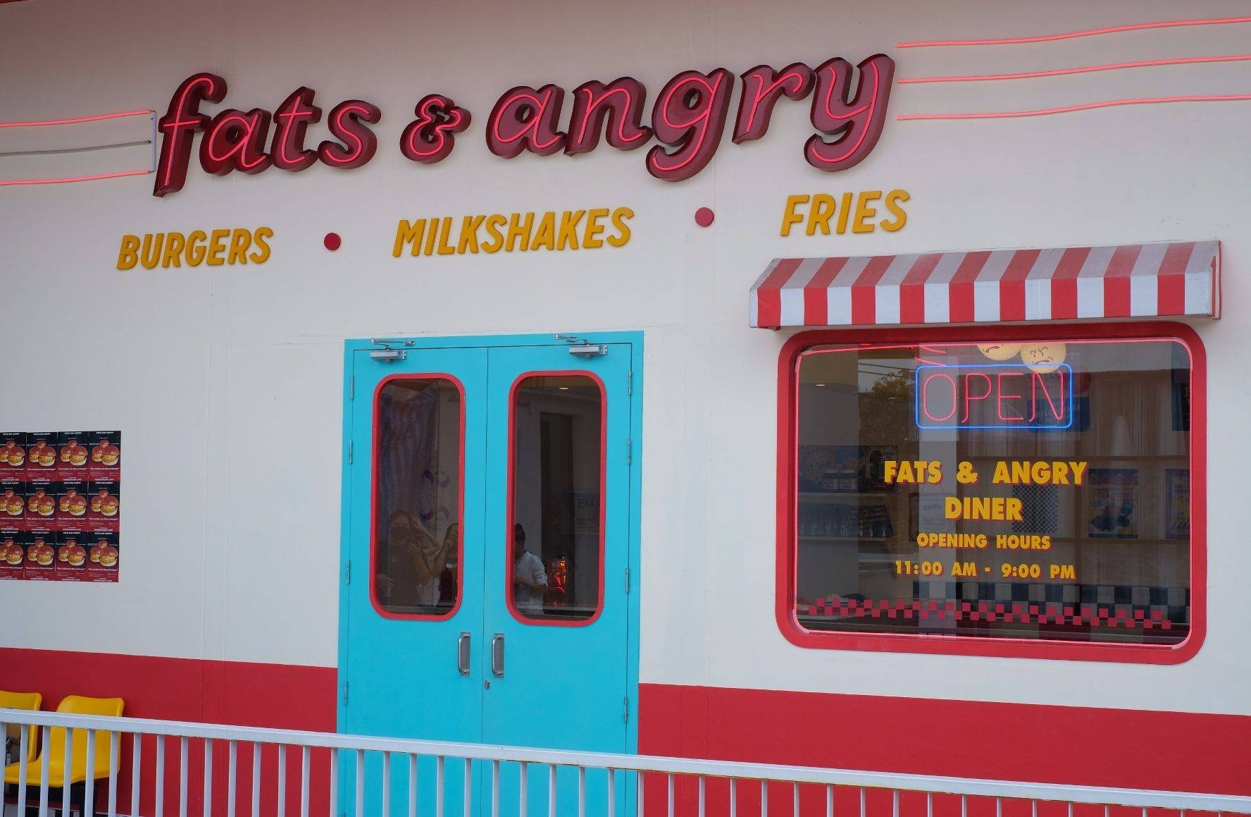 รูป Fats and Angry Ari