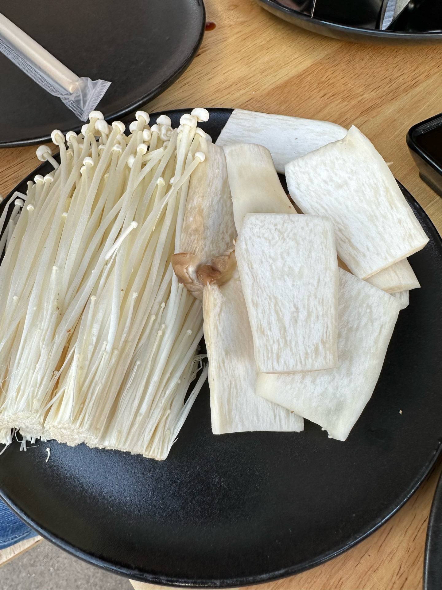 เห็ด ร้าน เนื้อ Neua - Wongnai