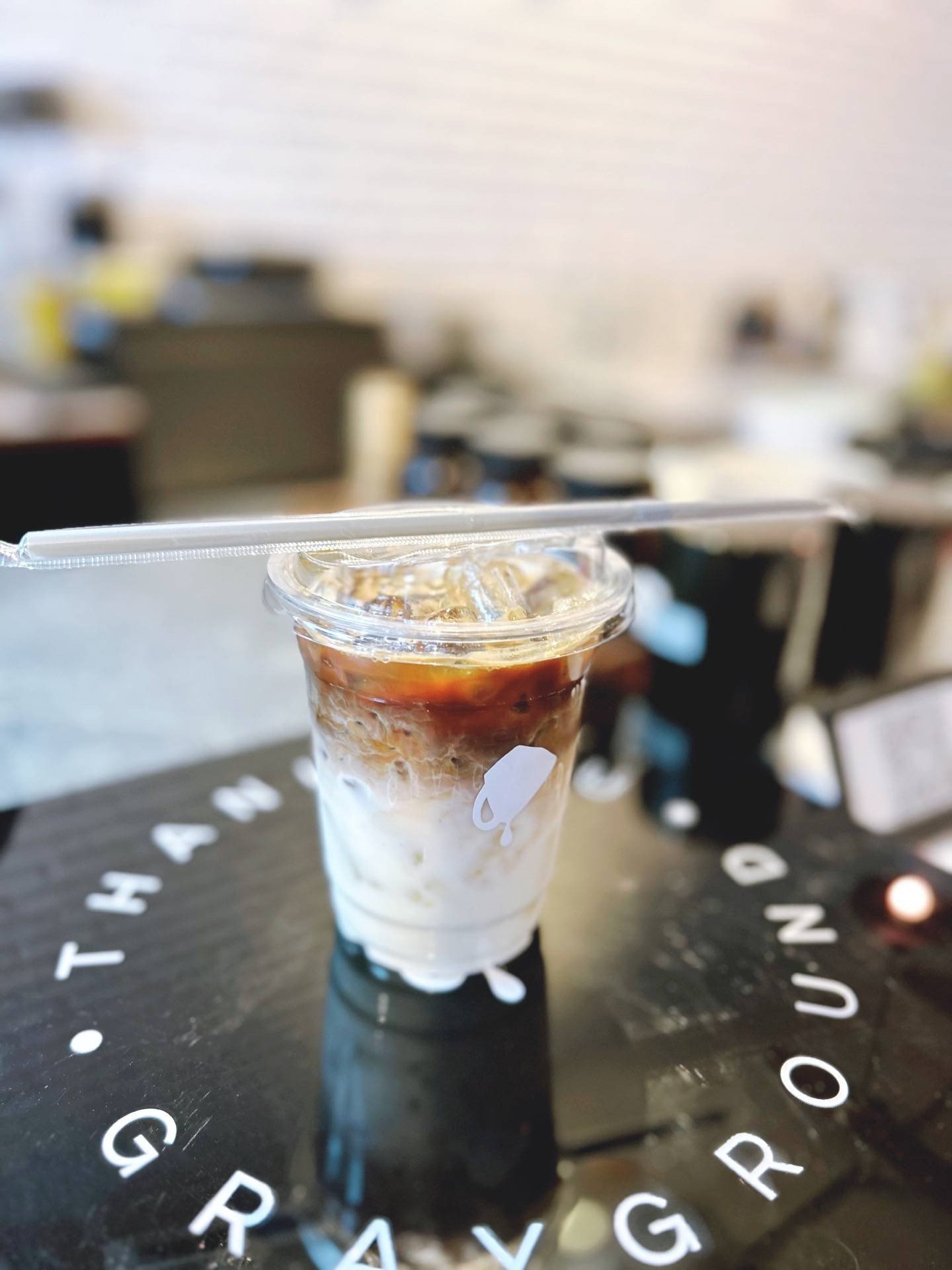 รีวิว Grayground Coffee ถนน เบญจางค์ - กาแฟหอมรสชาติดี house blend ...