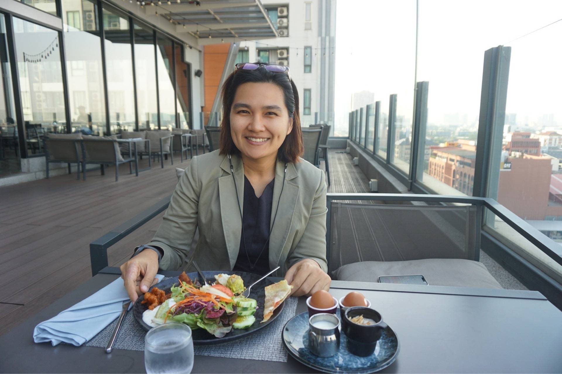 รีวิว Greenhouse Restaurant & Terrace @ Avani Sukhumvit Bangkok ...