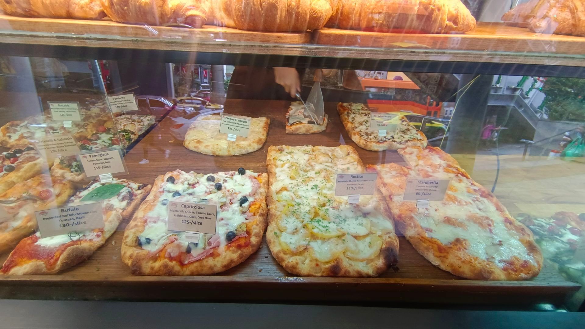 รูป Pala Pizza Romana MRT สุขุมวิท