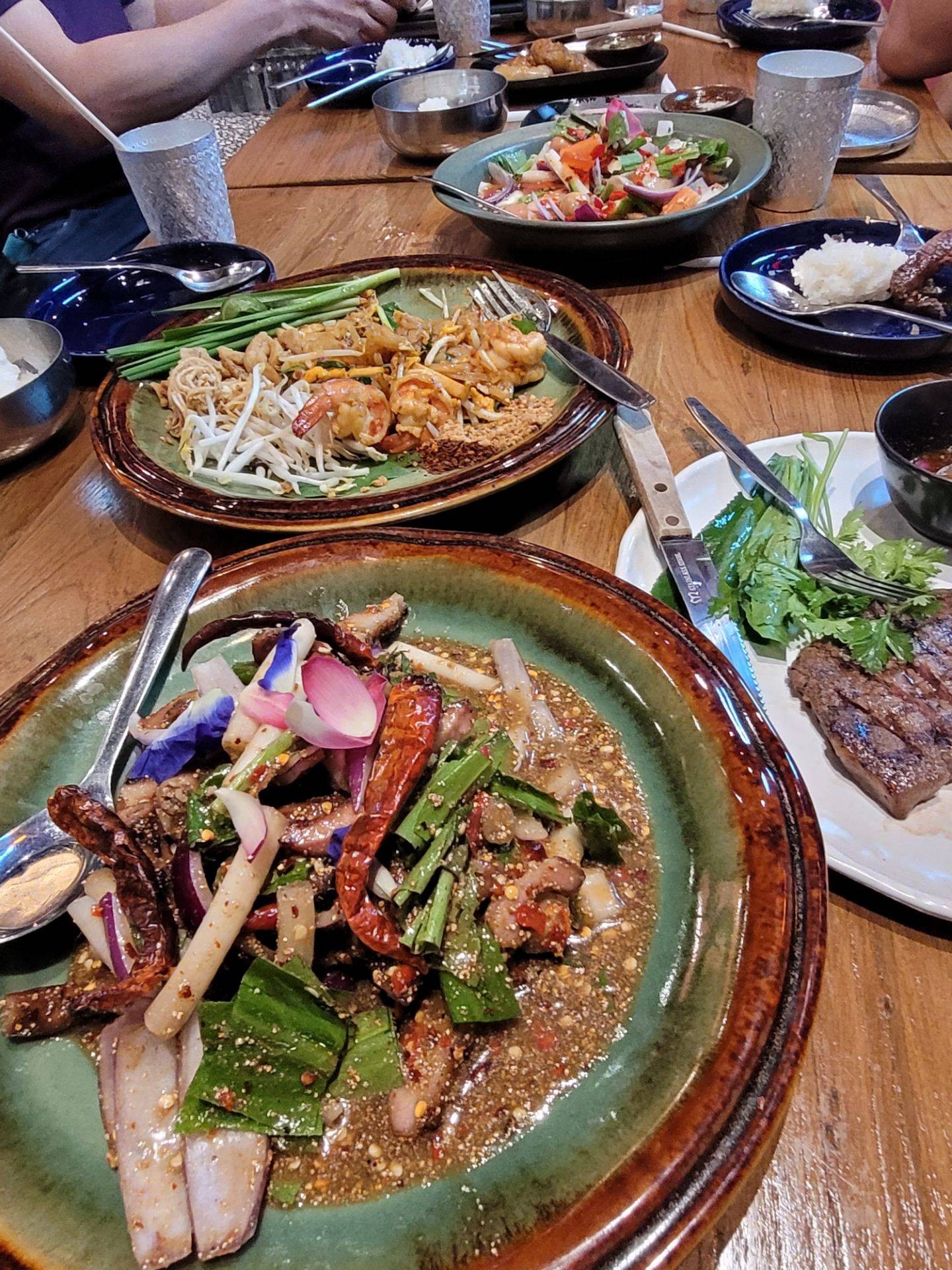 รูป Burn busaba เซ็นทรัลเวิลด์