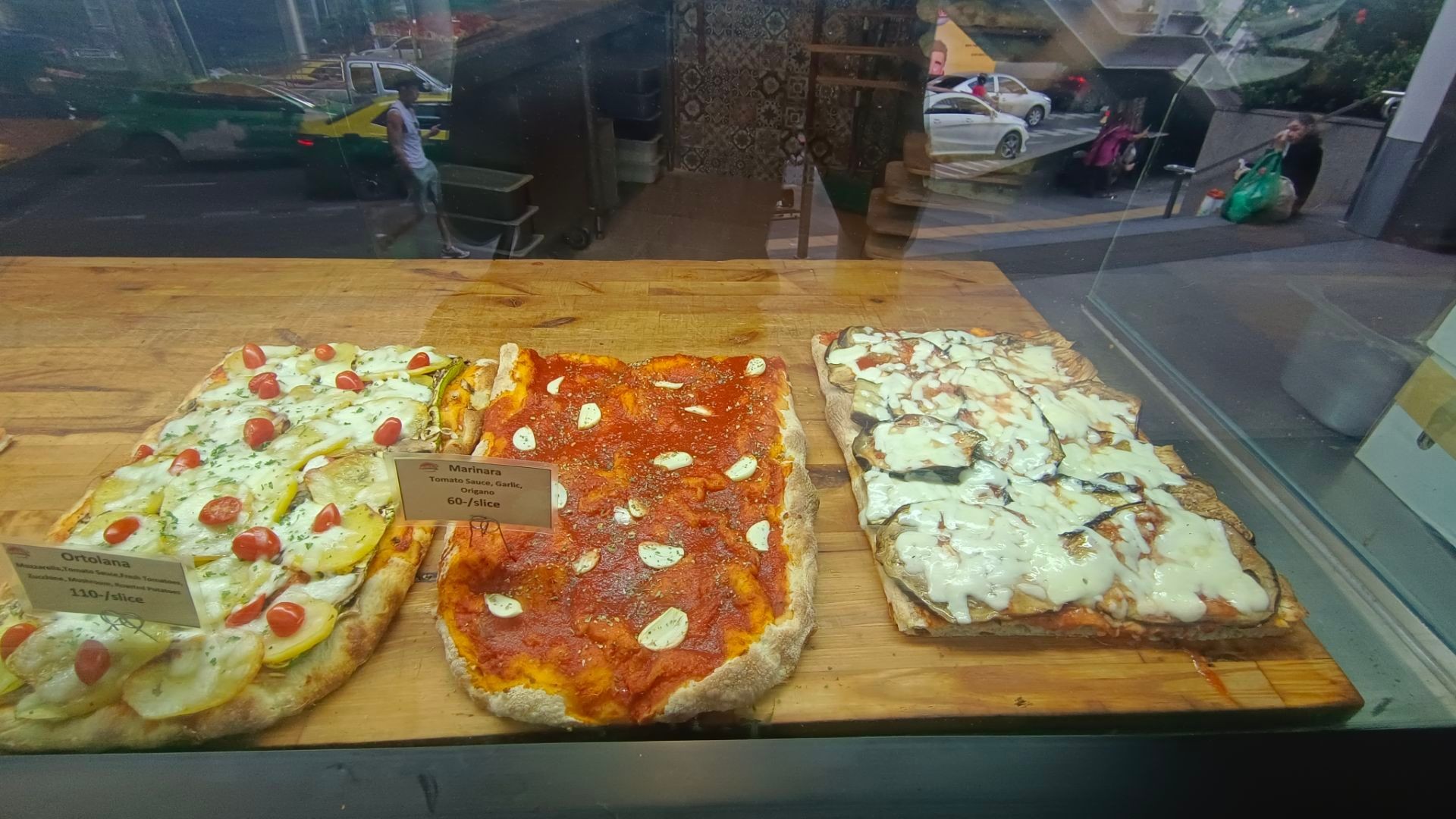 รูป Pala Pizza Romana MRT สุขุมวิท