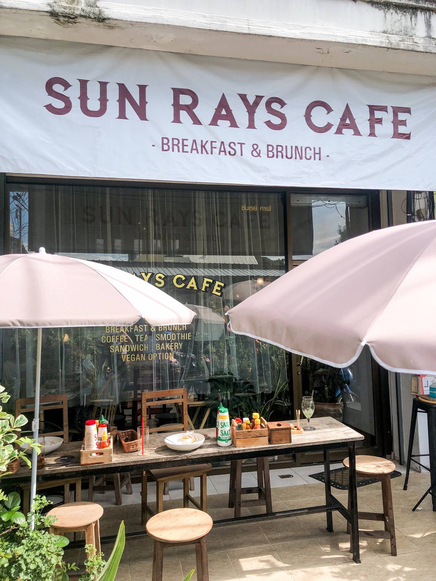 รีวิว Sun Rays Cafe - Breakfast & Brunch ที่เชียงใหม่ จัดจานสวยให้เยอะ ...