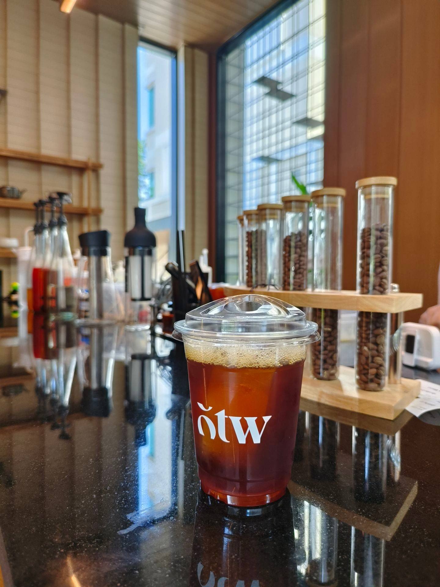 รีวิว Otw.cnx - ร้าน Specialty coffee ที่นั่งสบายที่สุด