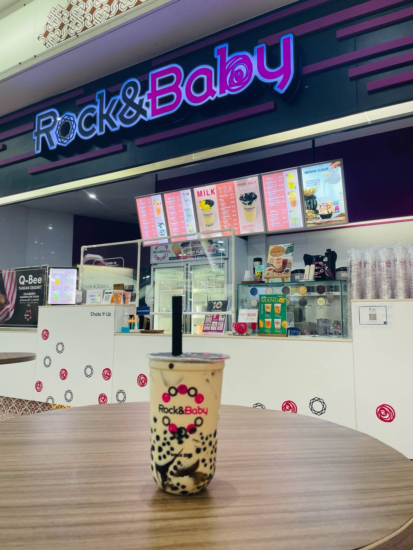 รีวิว Rock & Baby Limelight Avenue Phuket - 🍬 เพิ่มความสดชื่นกันหน่อย🍬 ...