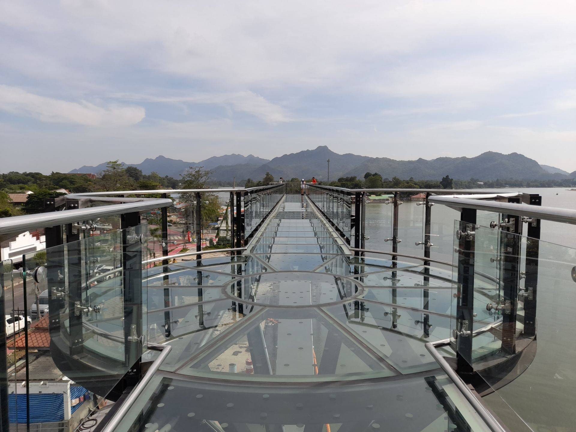 สกายวอล์ค กาญจนบุรี Sky Walk Kanchanaburi - รีวิวสถานที่ท่องเที่ยว