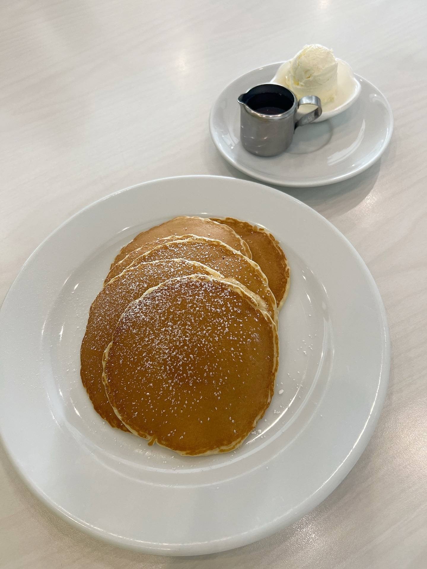 รีวิว Little Home Bakery วรจักร วรจักร - แพนเค้กอร่อยมากๆค่ะ