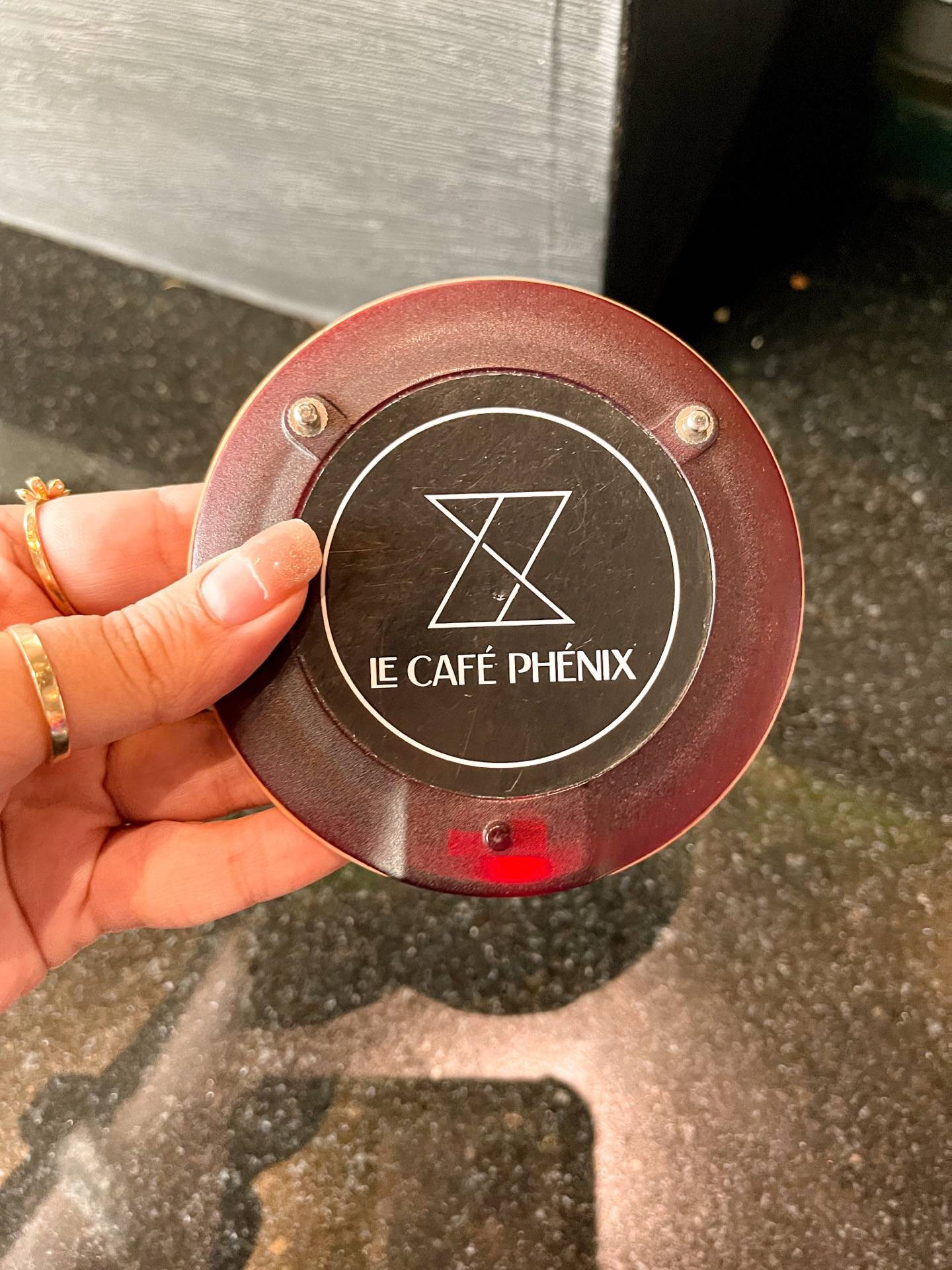 รูป Le Café Phénix Gateway Ekamai