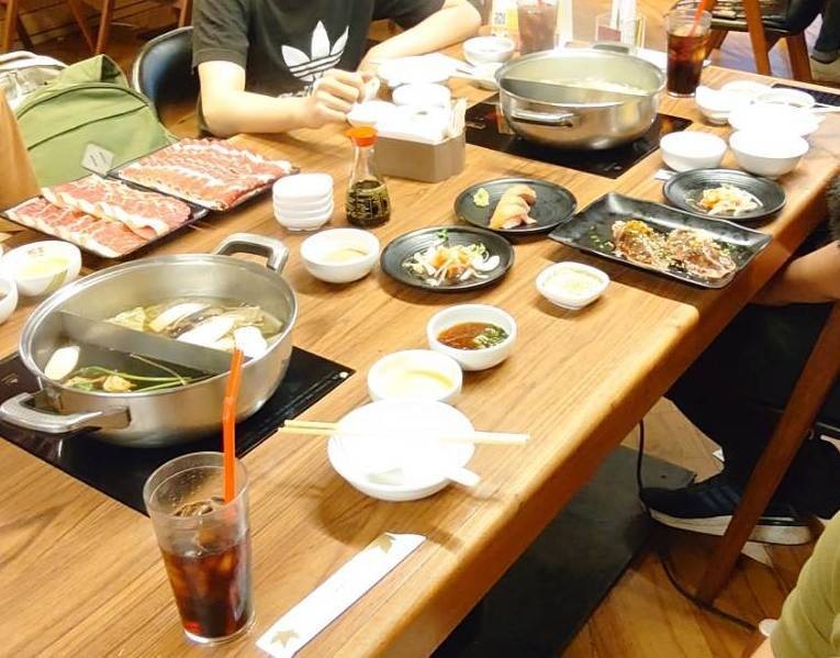 รีวิว AKIYOSHI สยามสแควร์ วัน - ชาบูๆสุกี้ๆสไตล์ญี่ปุ่น หลังเปลี่ยนเวลา ...