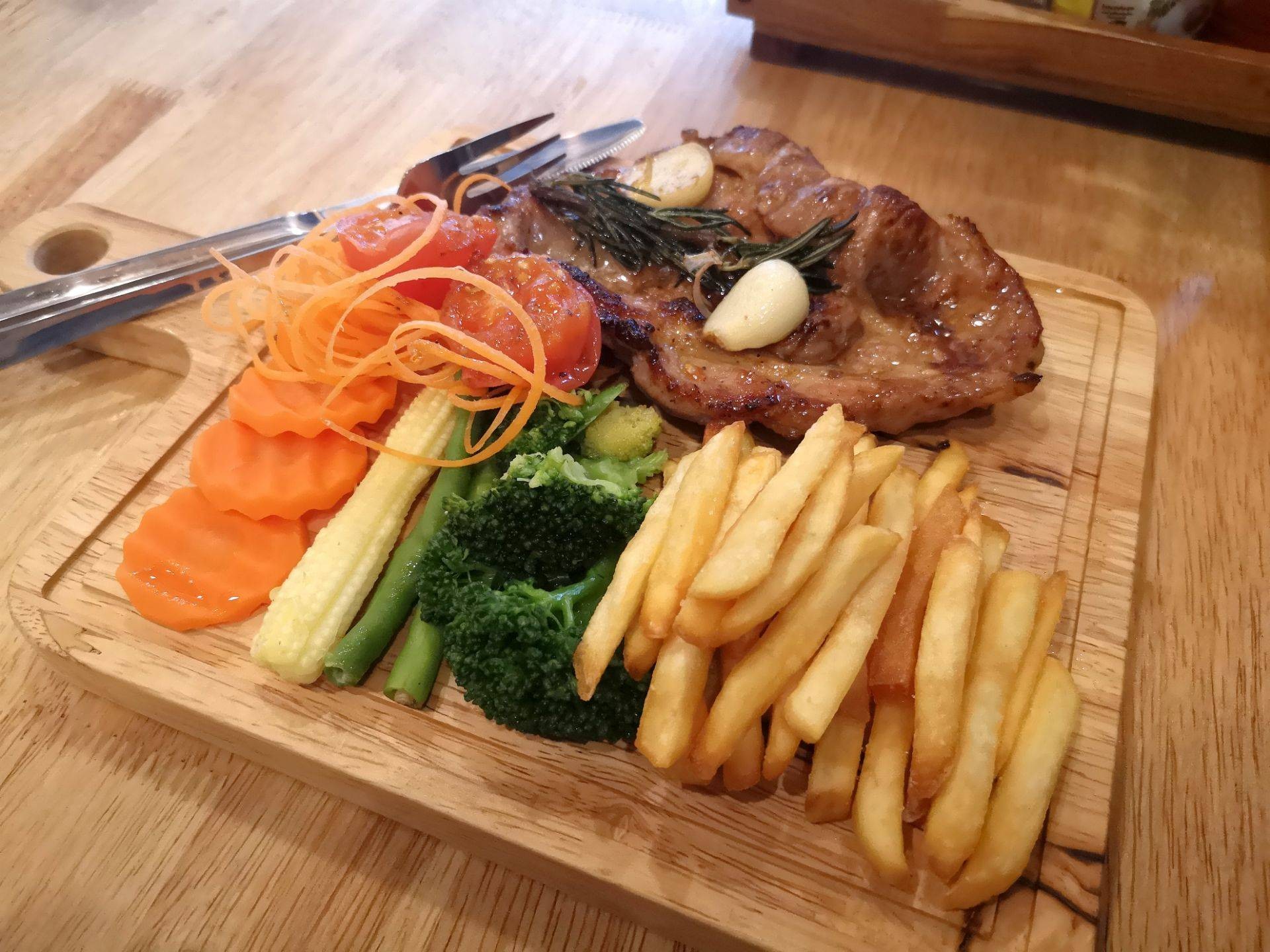 รีวิว C3 Cafe' C3 Cafe' - อาหารรสชาติดี ราคาน่ารัก