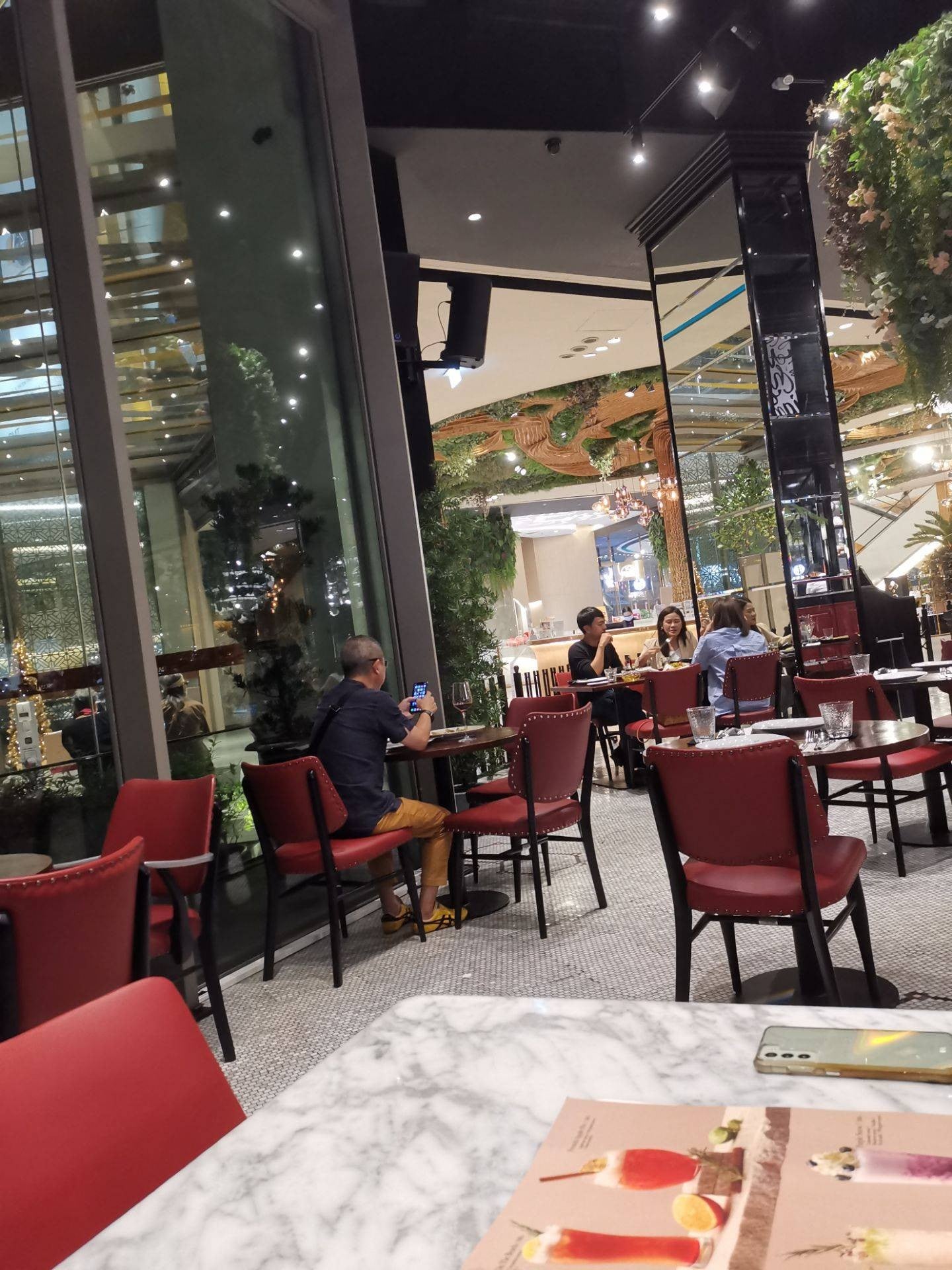 รีวิว Another Hound Café สยามพารากอน - เมนูเปลี่ยนไปเยอะเลย