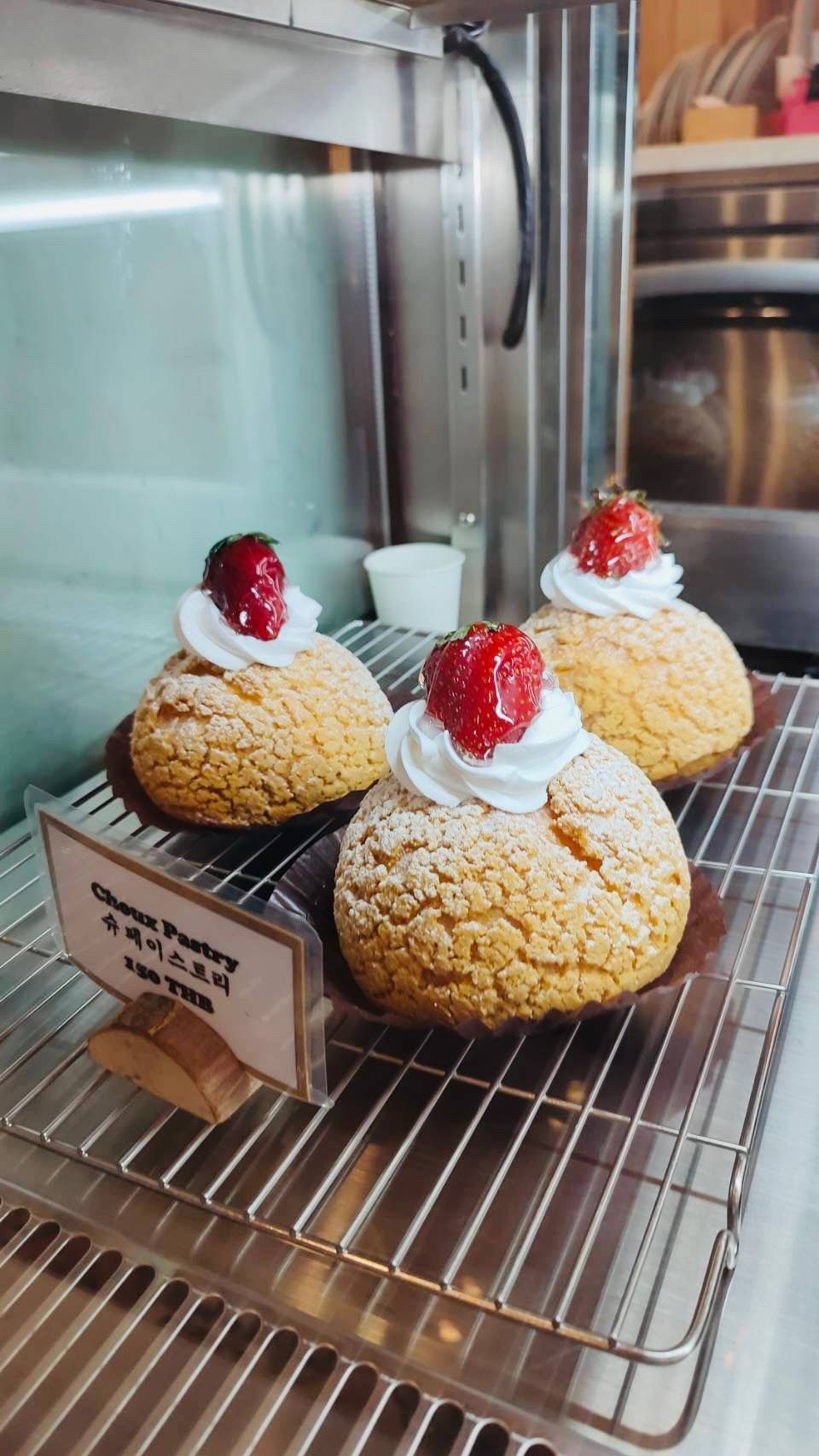 รูป Tomoroo Bakery (Korean Bakery)