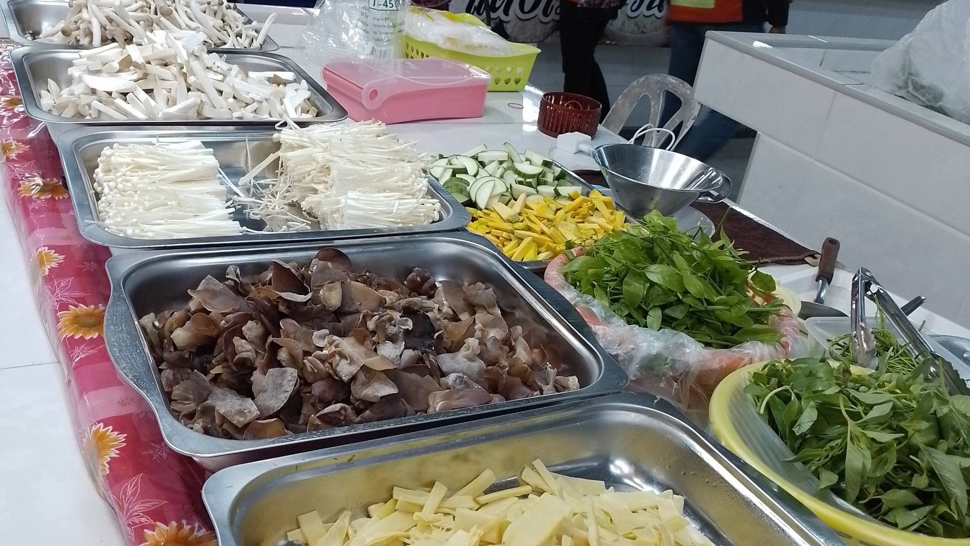 แกงเห็ด แกงหน่อไม้สด แกงเห็ดรวมแกงผักหวานป่า - สั่งอาหารเดลิเวอรี ...