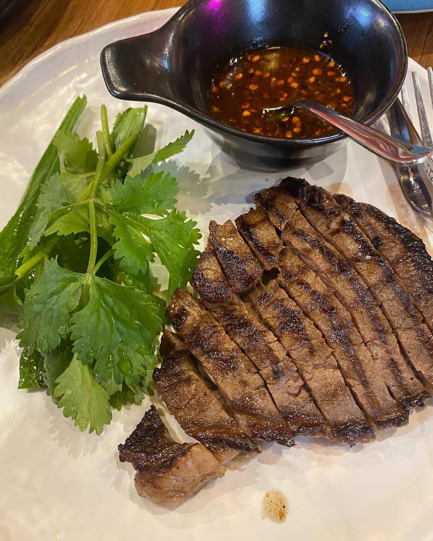 รูป เบิร์นบุษบา เซ็นทรัลเวิลด์