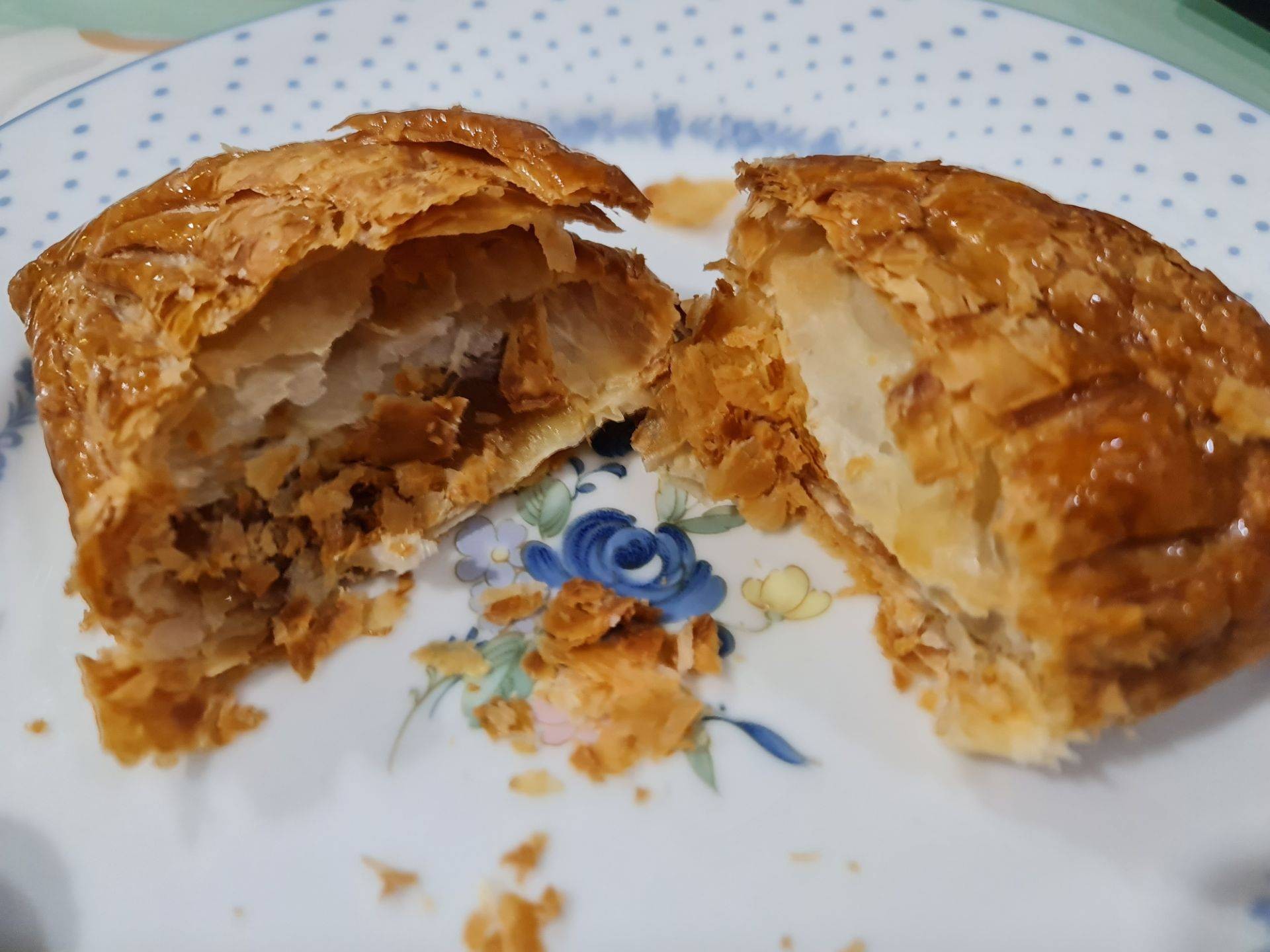 Japanese Apple Pie ร้าน Chateraise Gateway Ekamai ชั้นM