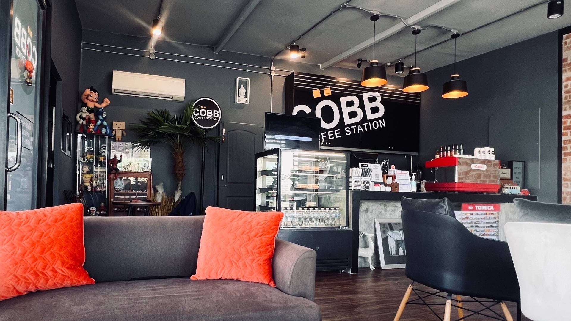 ร้าน COBB Coffee Station ถนนจตุโชติ | รีวิวร้านอาหาร