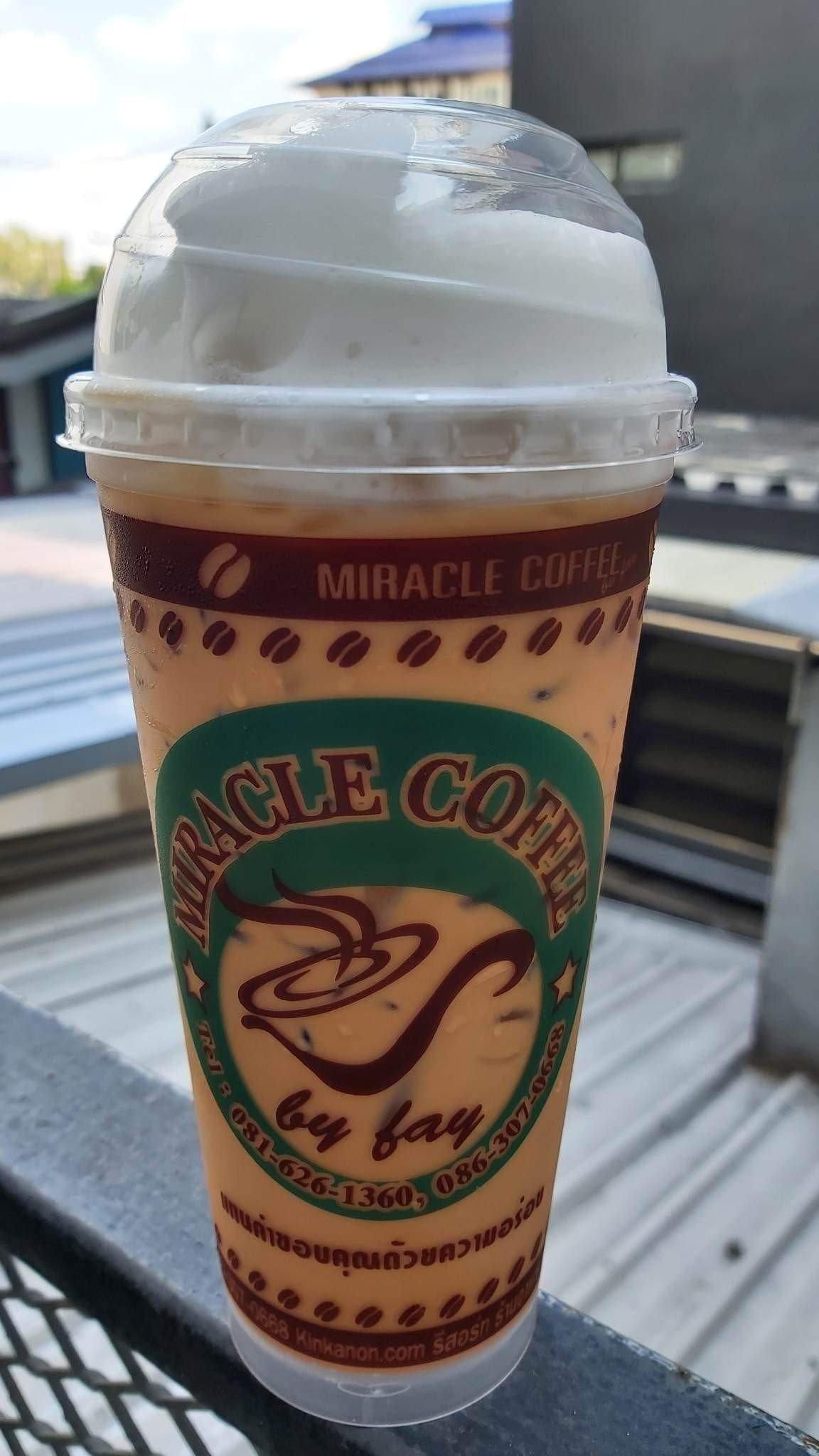 รีวิว MIRACLE COFFEE มิราเคิล คอฟฟี่ (สาขา รพ.เชียงใหม่ใกล้หมอ)