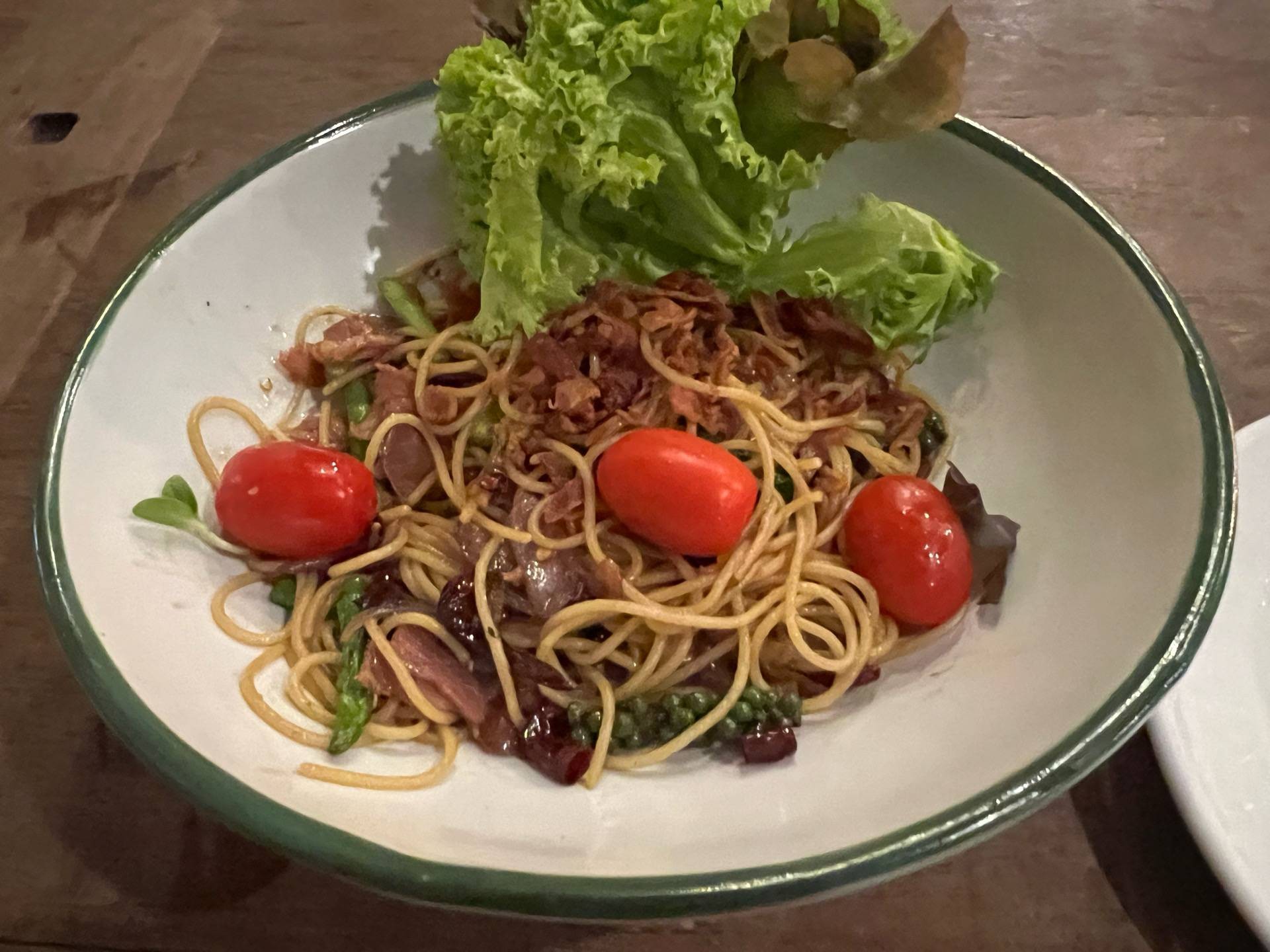 รีวิว สวนผัก โอ้กะจู๋ Nim City Daily - นานๆทีมากินคลีน - Wongnai