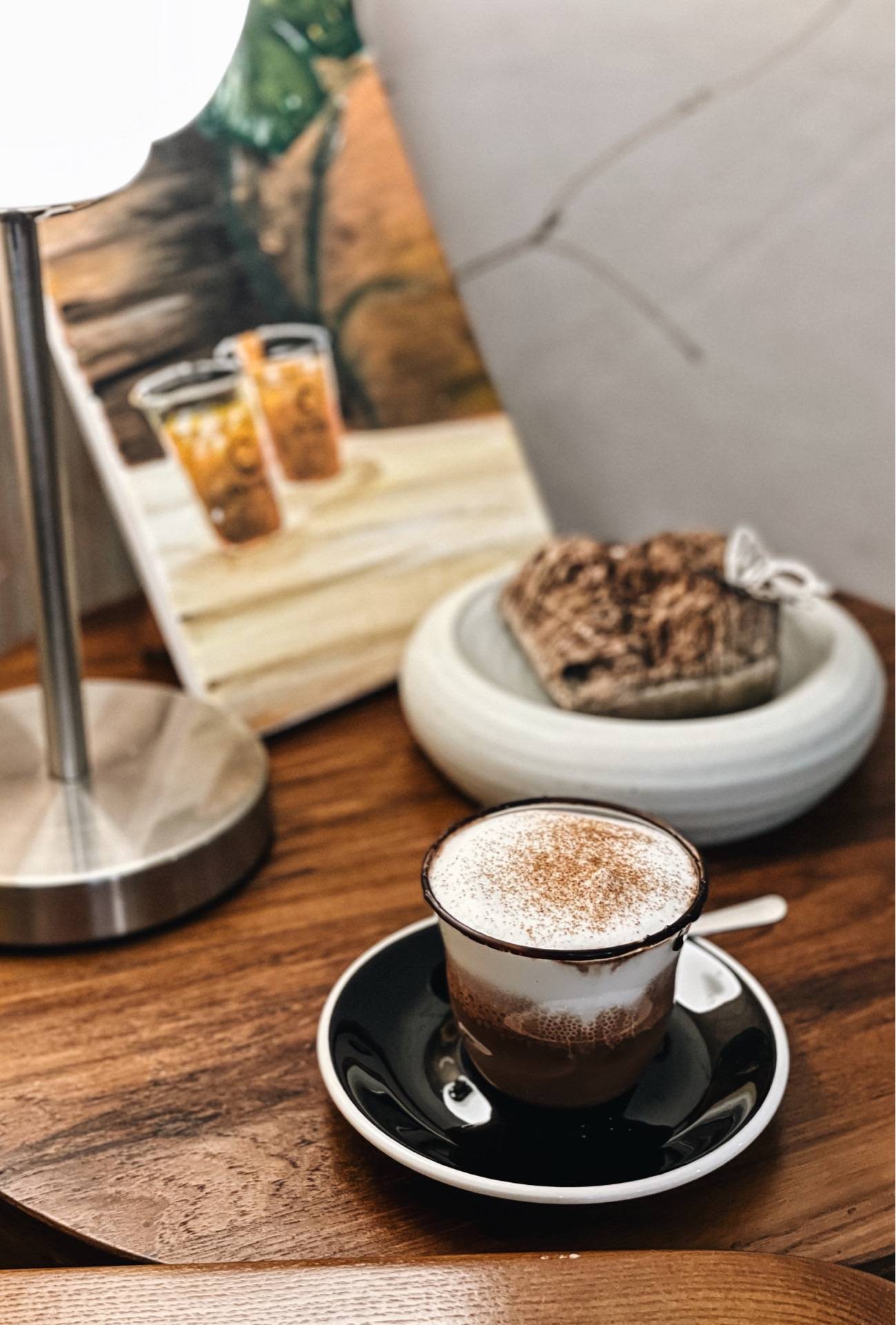 รีวิว Crusio Bangkok - - คาเฟ่มุมเงียบสงบในหมูบ้าน เหมาะนั่งชิลๆ พัก ...