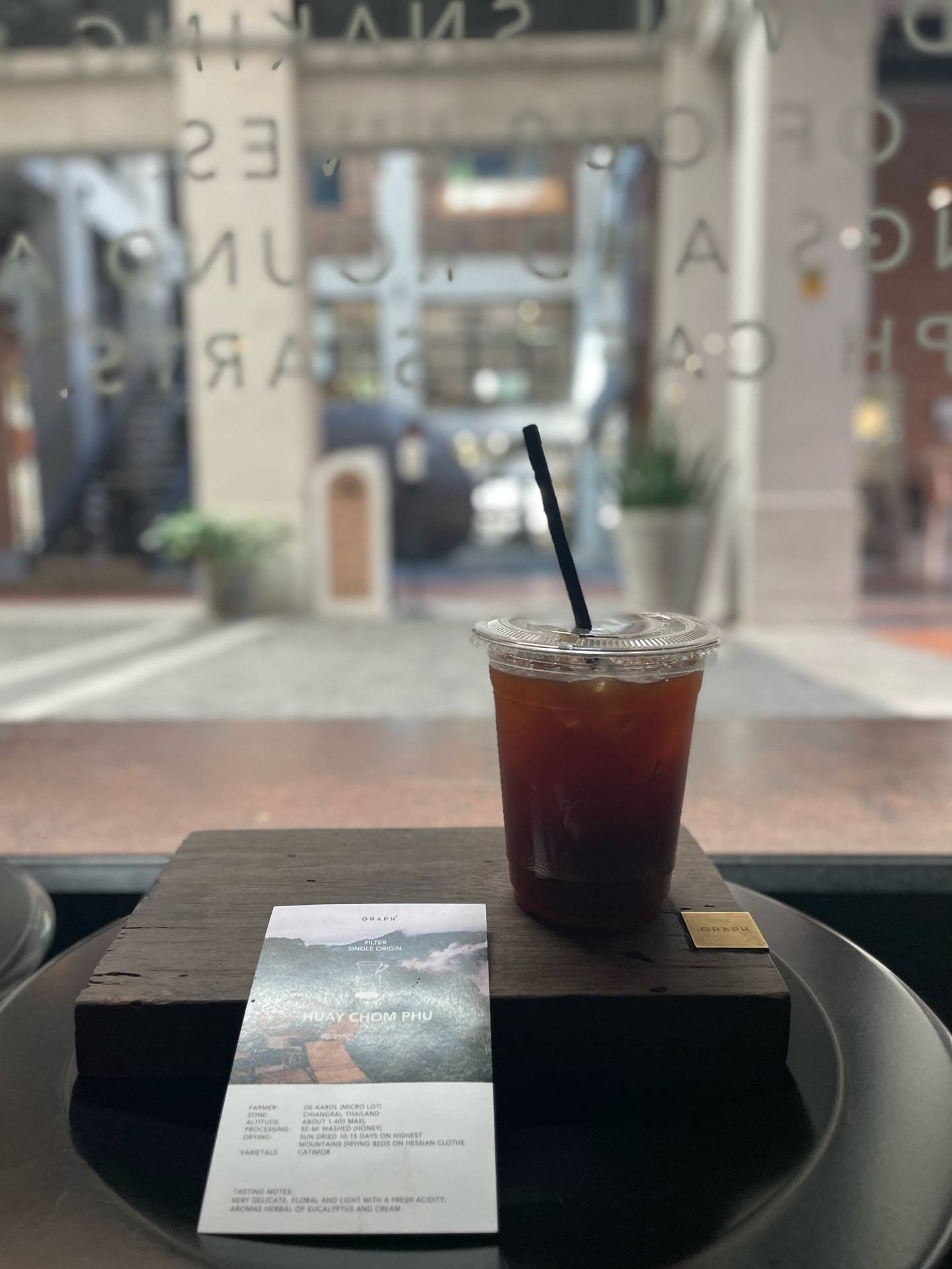 รีวิว GRAPH One Nimman - สาขานี้ อยู่ใน ONE NIMMAN มีมุมถ่ายรูปสวยๆ