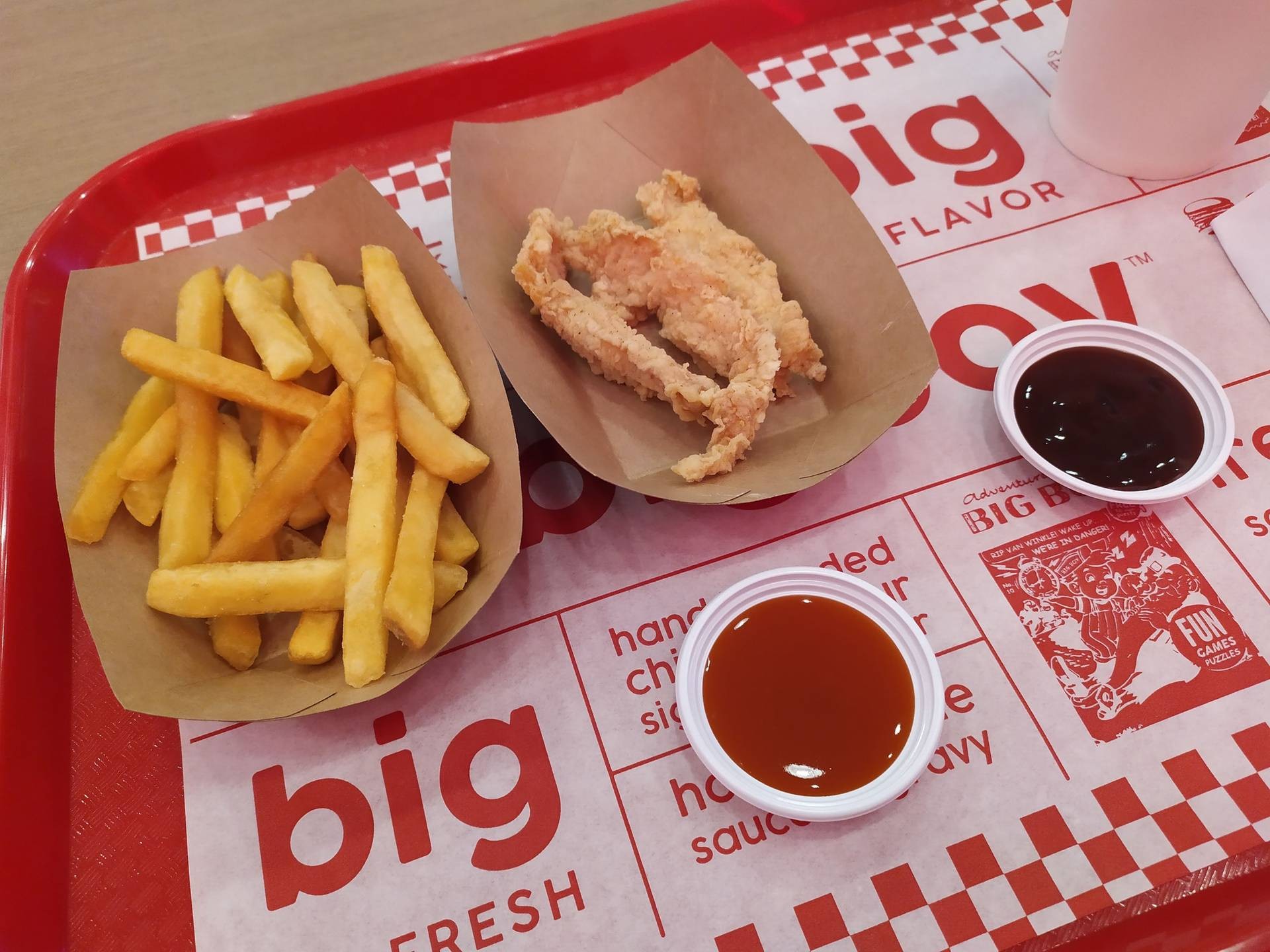 รีวิว Big Boy MBK - สั่ง Chicken Strip นึกว่าเล็บมือนางชุบแป้งทอด - Wongnai