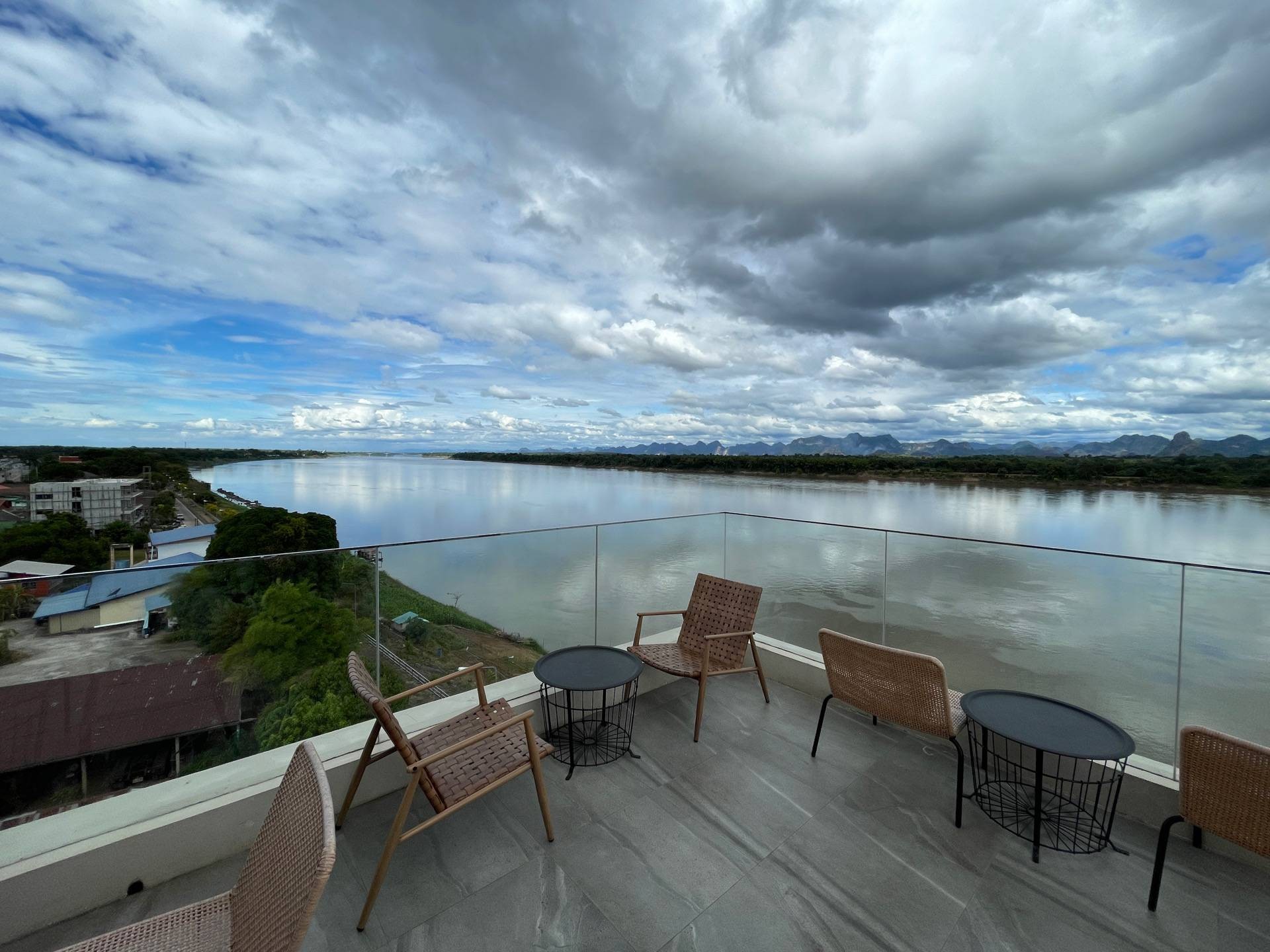 รูป Chewa Cafe by SK Sroikham