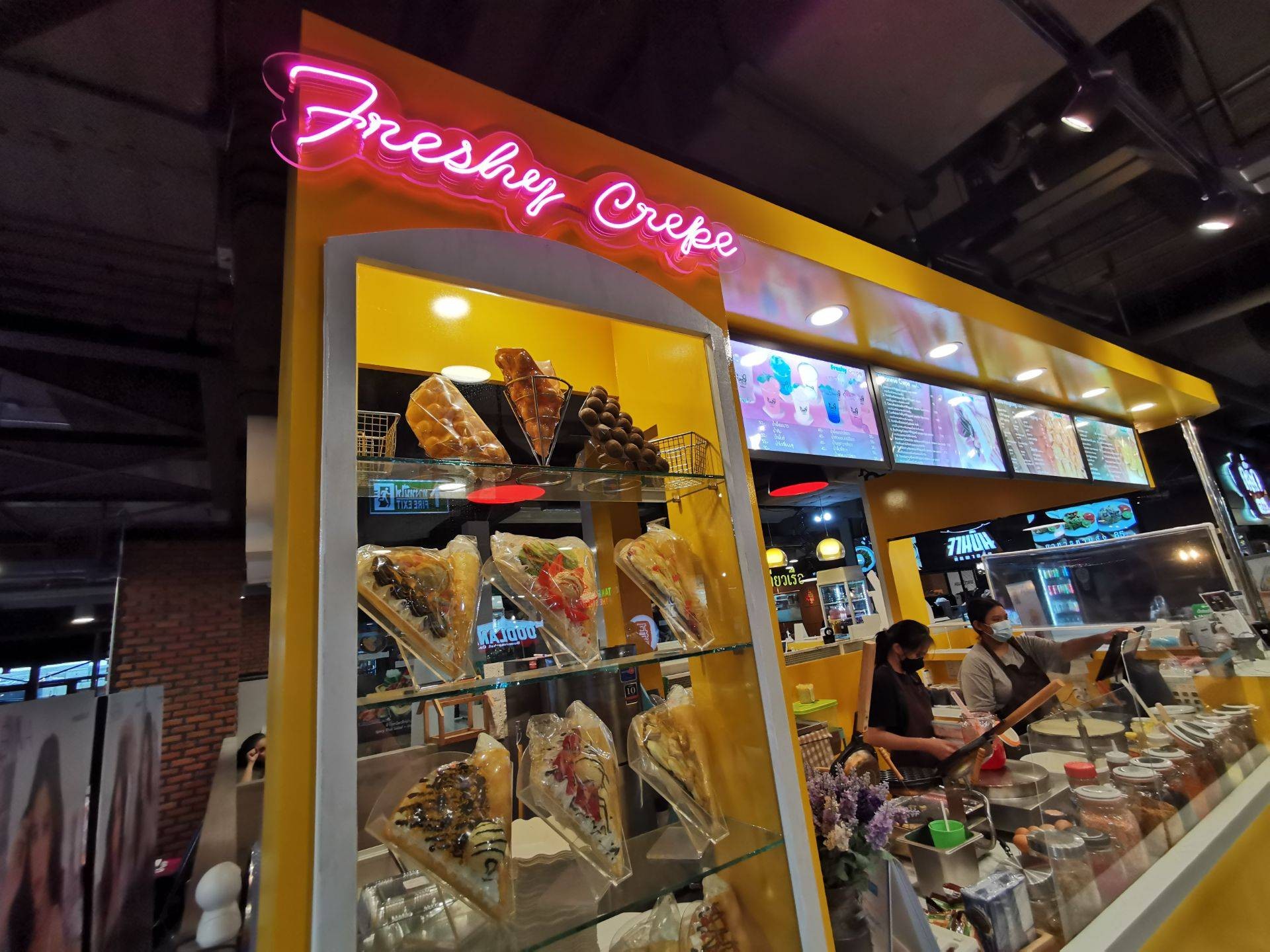 รีวิว Freshy crepe เฟรชชี่เครป The Street Ratchada - เครปร้อน&เครปเย็น