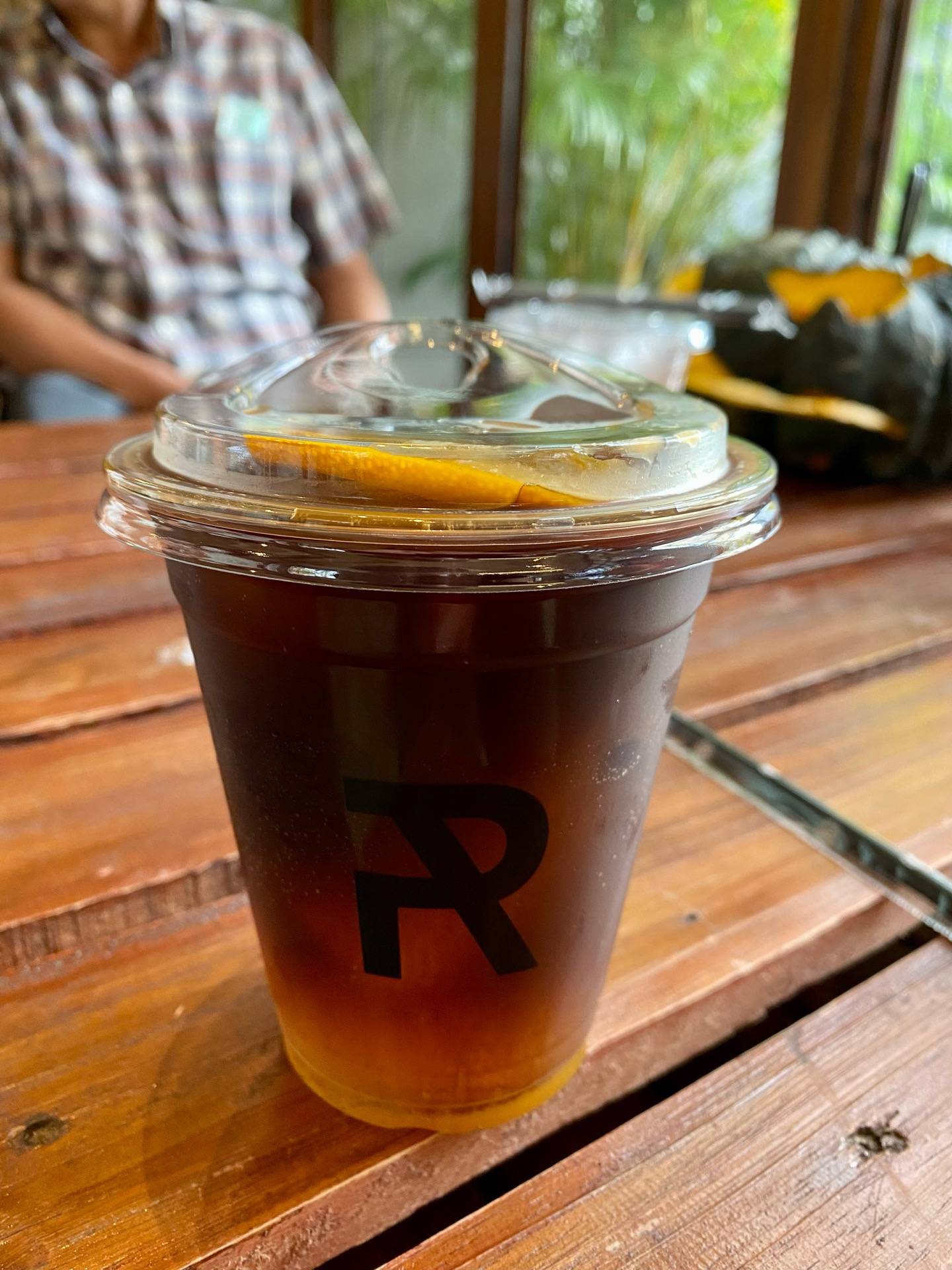 Americano Orange ร้าน Rogue Roasters โรก โรสเตอร์
