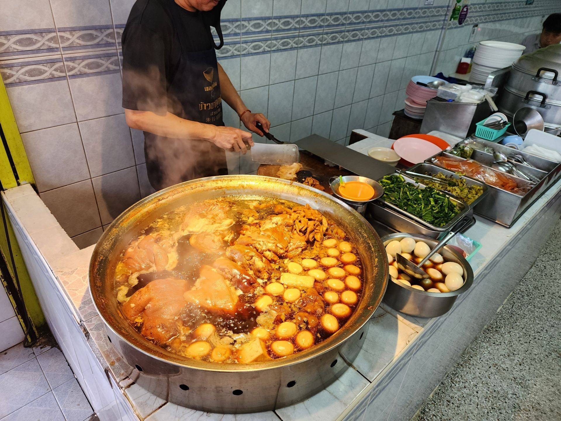 ขาหมูพะโล้ ร้าน ขาหมูจุฬา