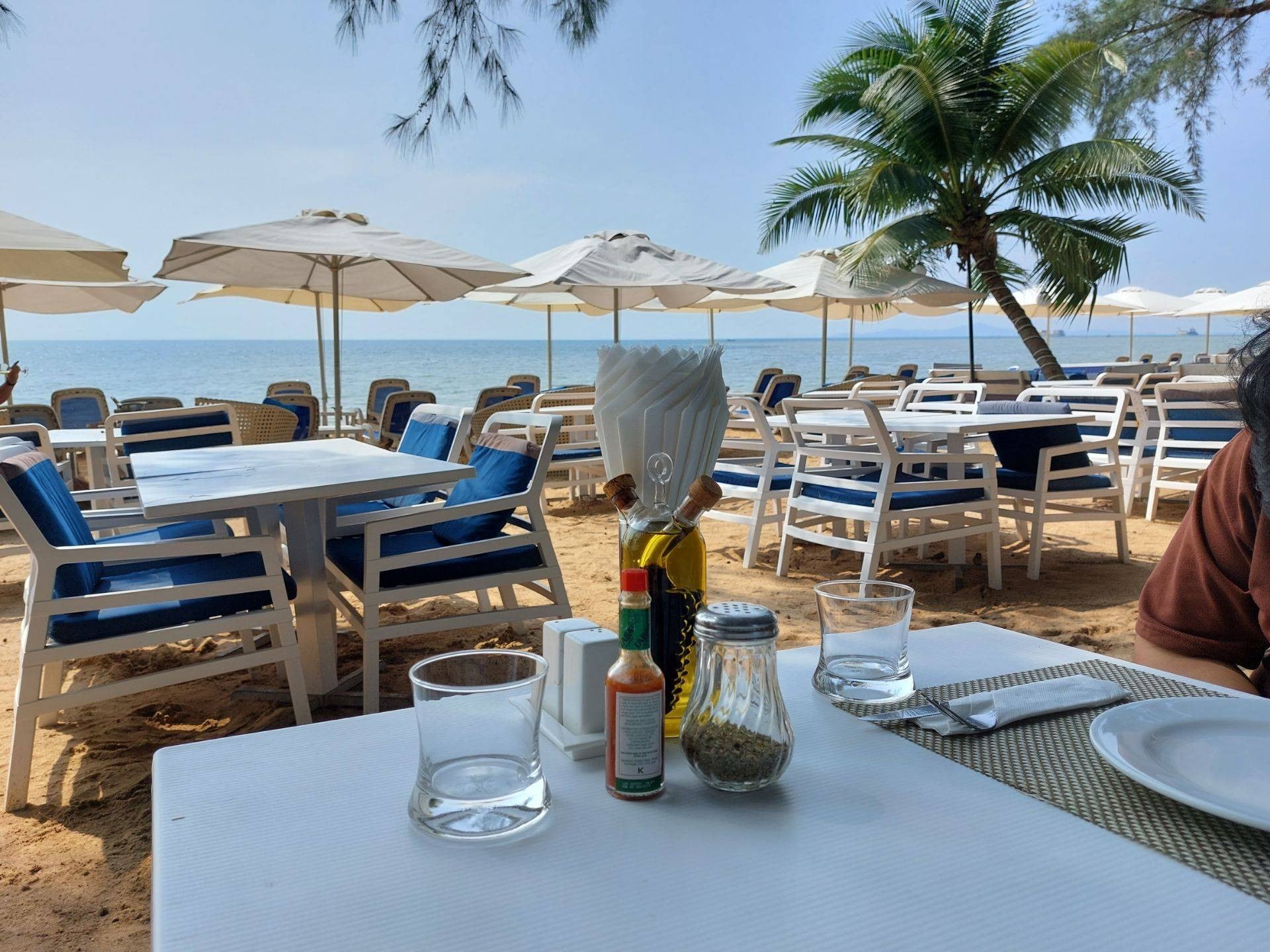 รูป Bacco Beach Restaurant & Wine Bar พัทยา