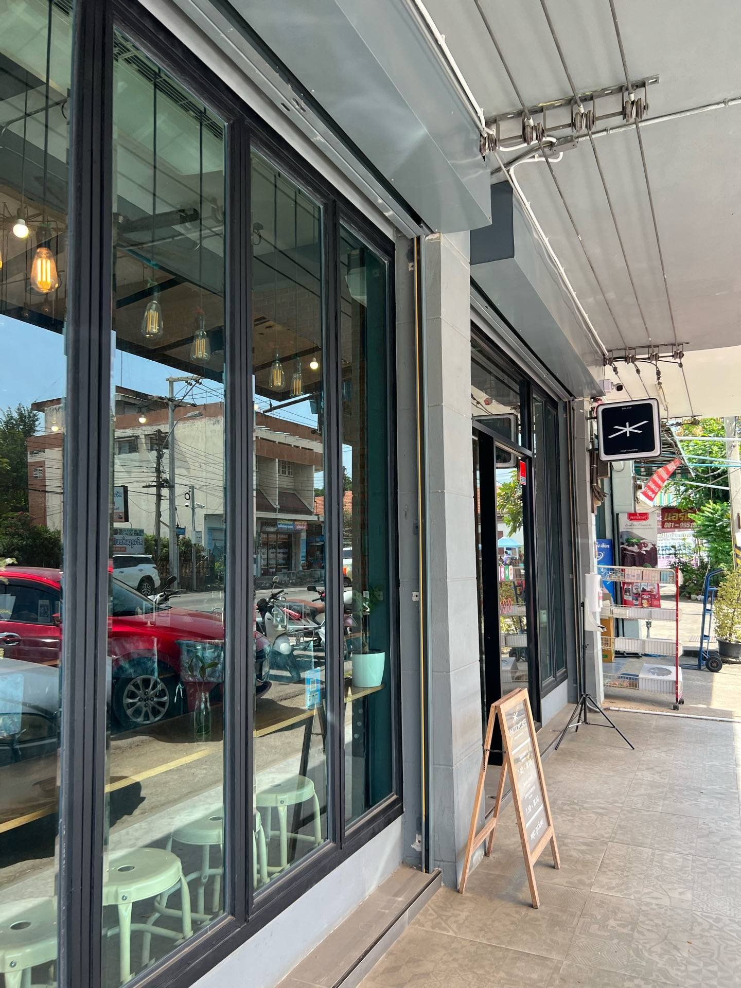 รูป Junction Cafe & Coffee Roaster ราชบุรี