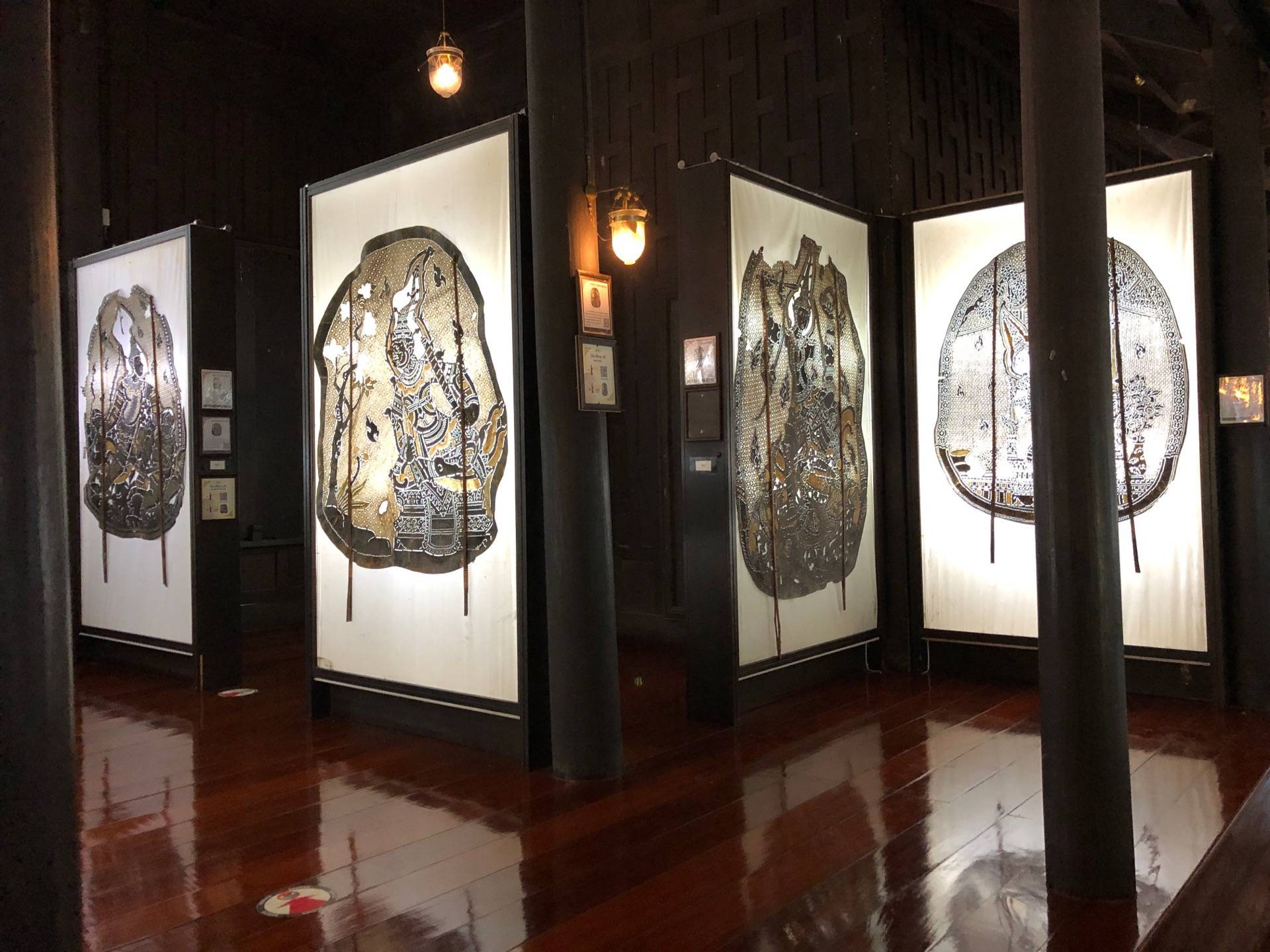 รูป วัดขนอนหนังใหญ่