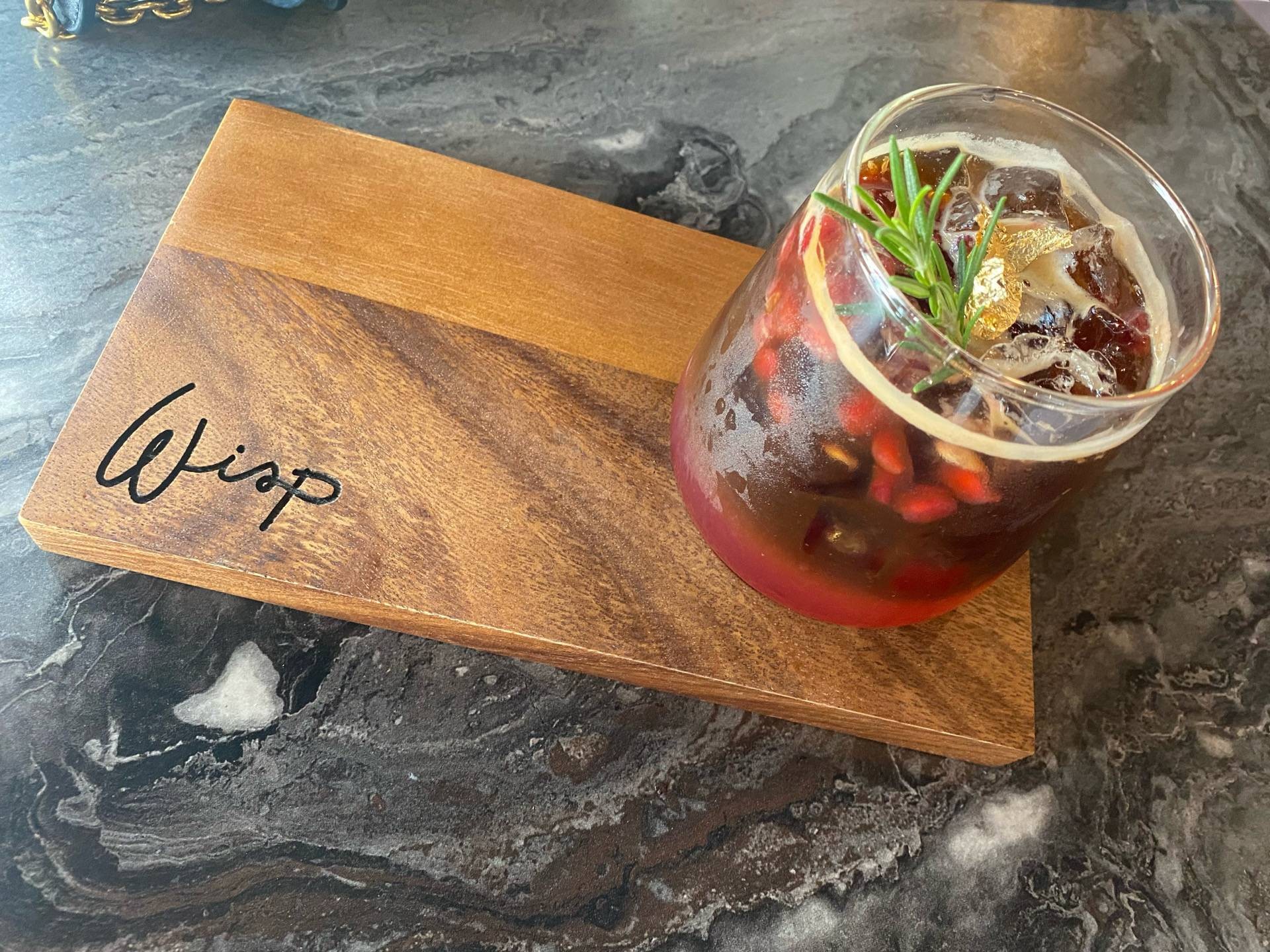 รีวิว Wisp Cafe Rayong - กาแฟทับทิบอร่อย หอม เปรี้ยวนิดๆ ดีมาก