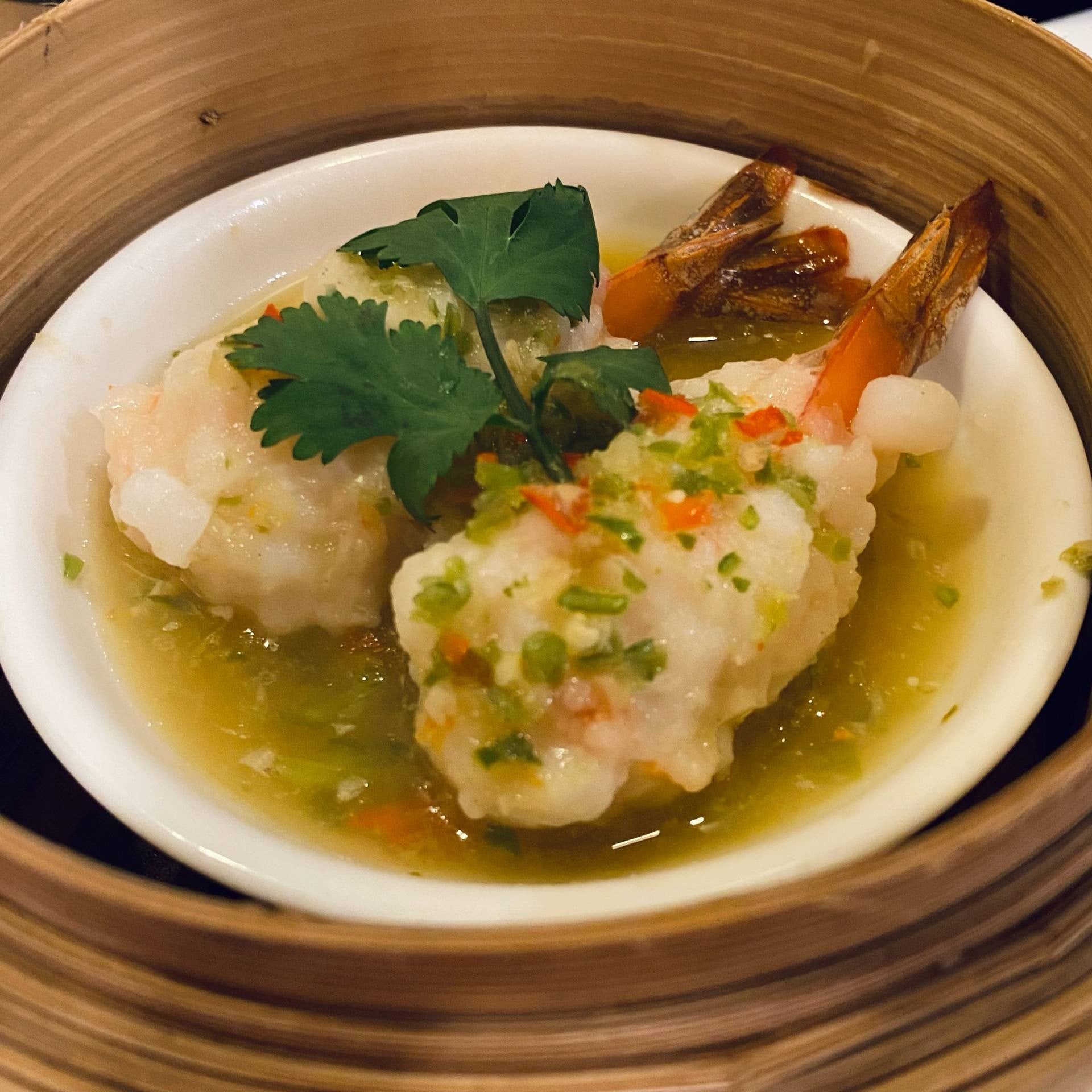 กุ้งสวรรค์นึ่งซอสซีฟู้ด ร้าน Siang Ping Loh Chinese Restaurant โรงแรม ...