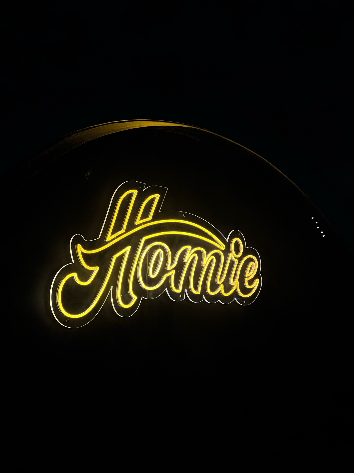 รีวิว Homie bar and restaurant สีลม - Homie Bar & Restaurant