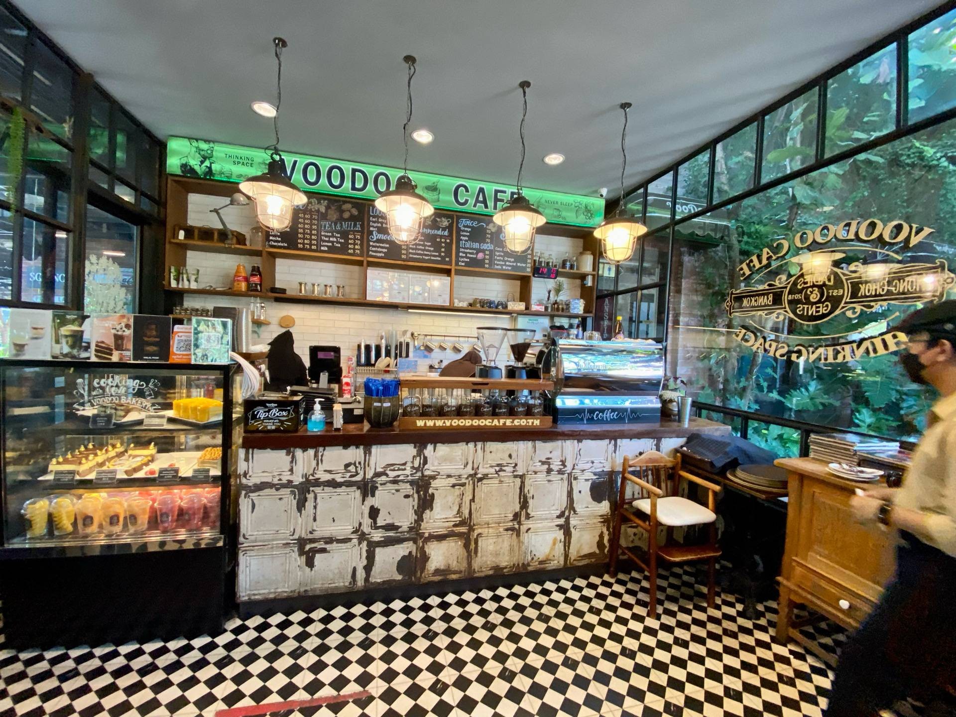 รูป วูดู คาเฟ่ แอนด์ เรสทัวรองท์ VOODOO CAFE & RESTAURANT