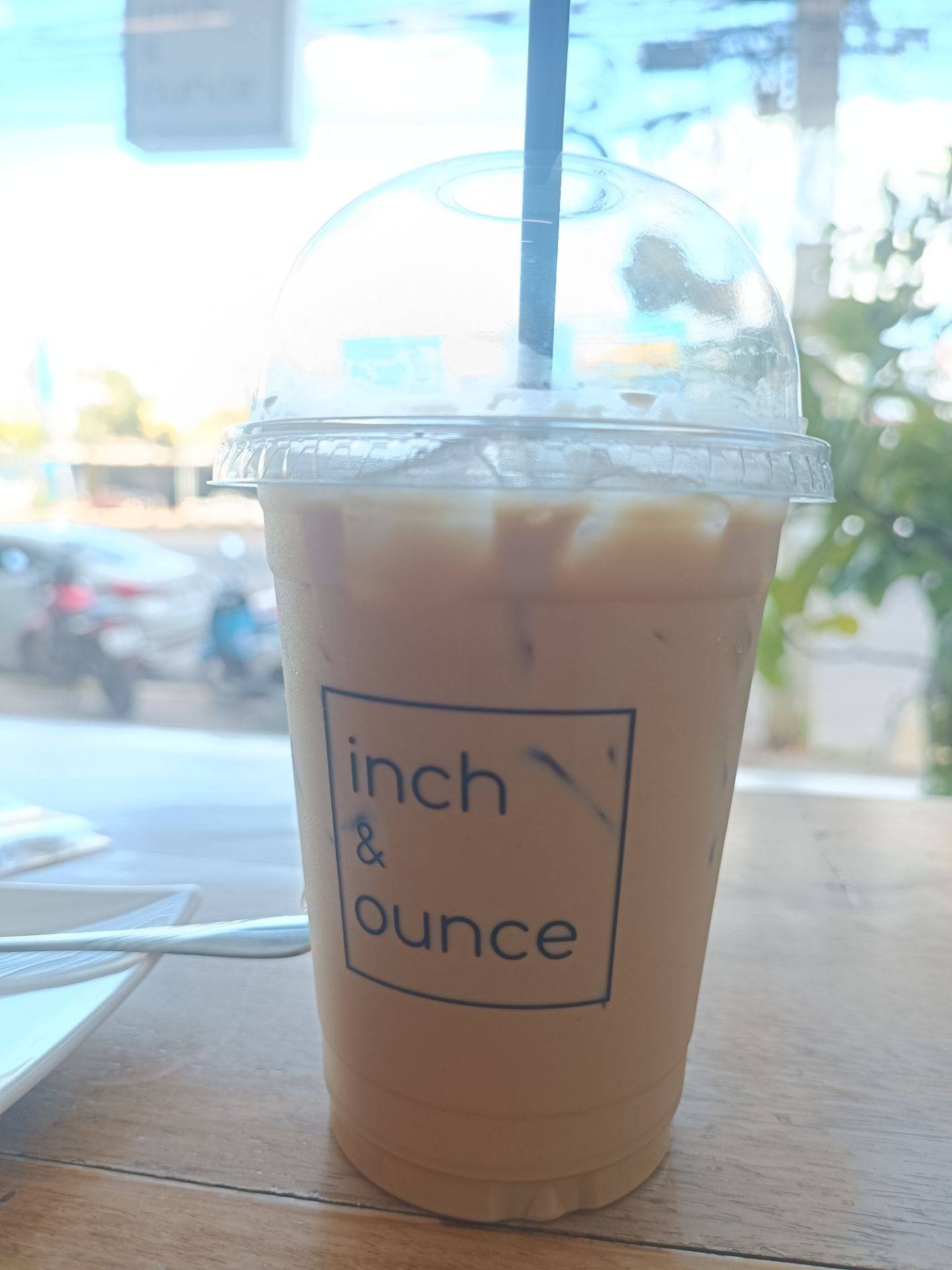 รีวิว inch & ounce - กาแฟดีเค้กอร่อย ต้องมาลอง