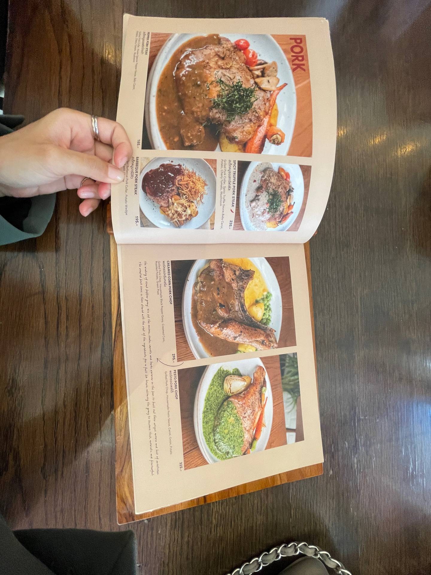 รูป Fam Time Steak and Pasta - Wongnai