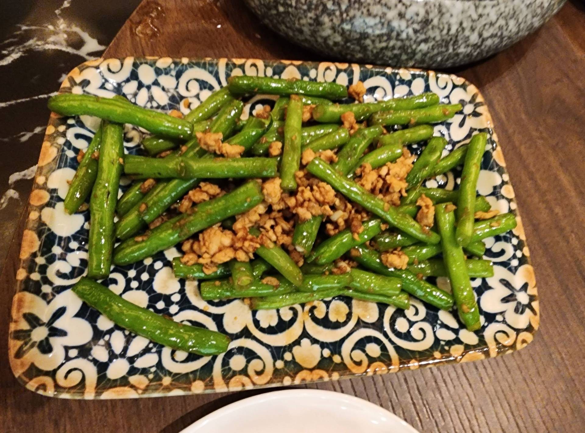 ผัดถั่วแขกใส่หมูสับ ร้าน HEI YIN