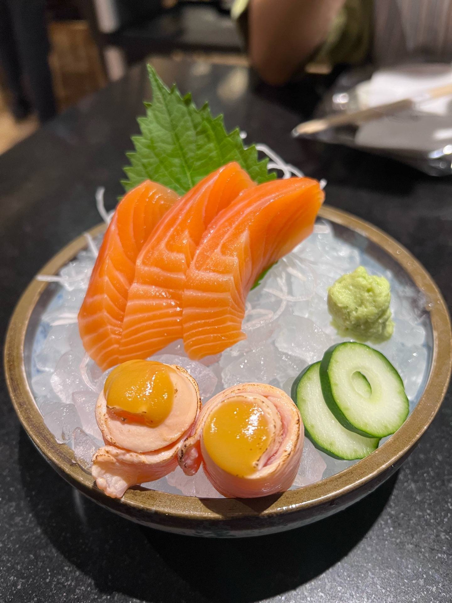 แซลมอนดูโอ้ 5ชิ้น ร้าน Sushi Hiro เดอะซีซั่นส์