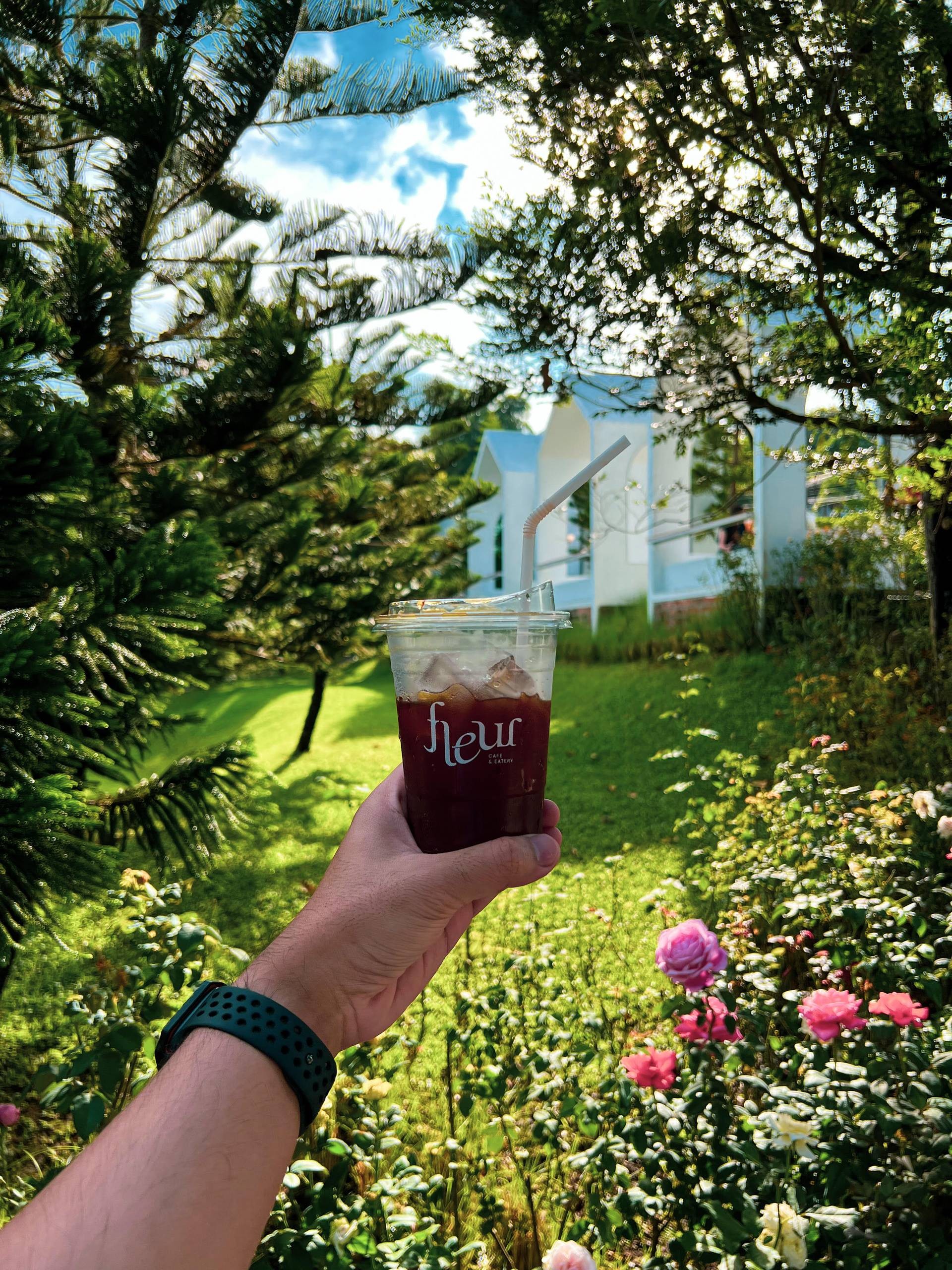 Iced Americano ร้าน Fleur Cafe and Eatery - Wongnai