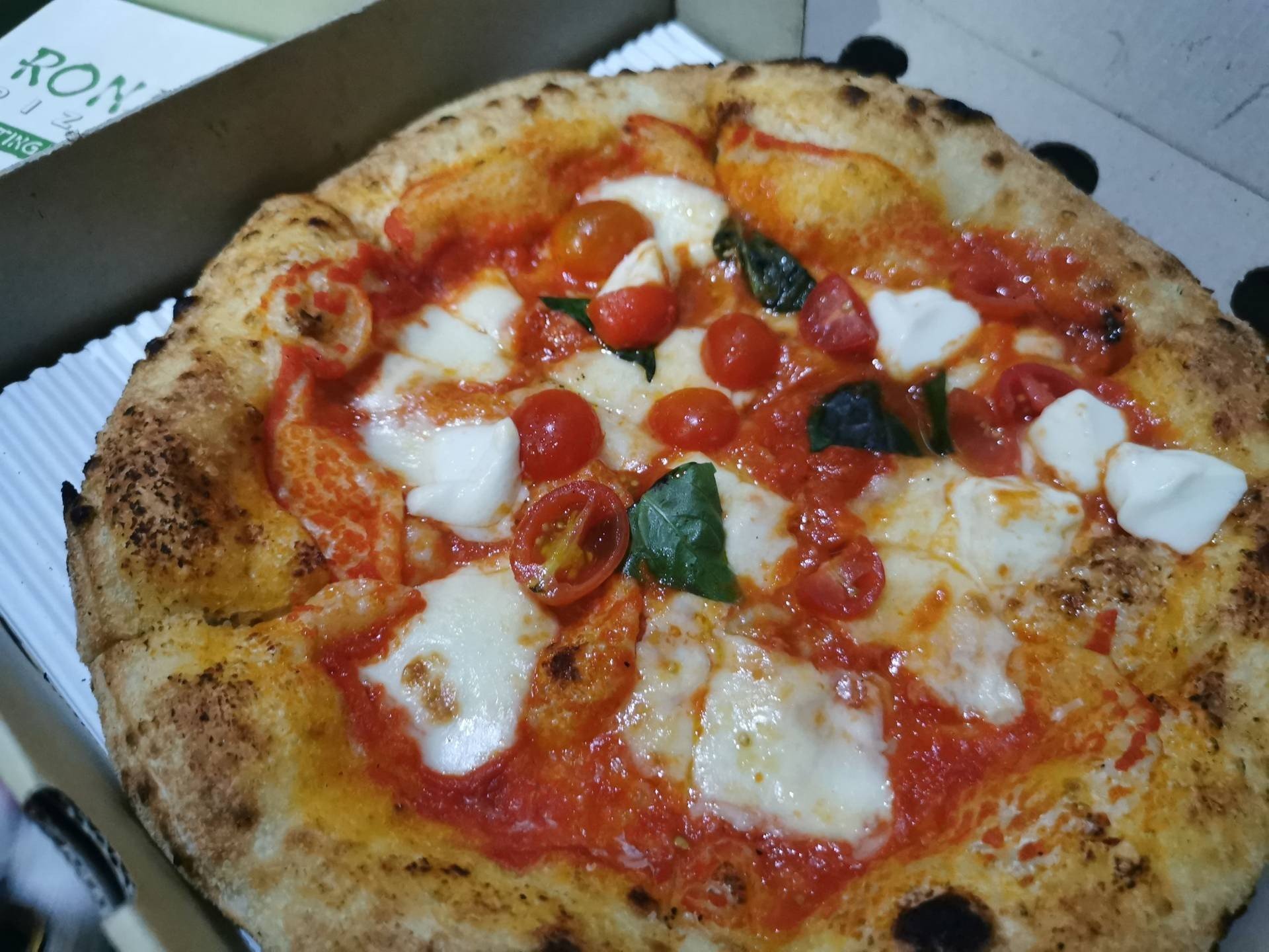 รูป Ronin pizza ลาดพร้าว 18 - Wongnai