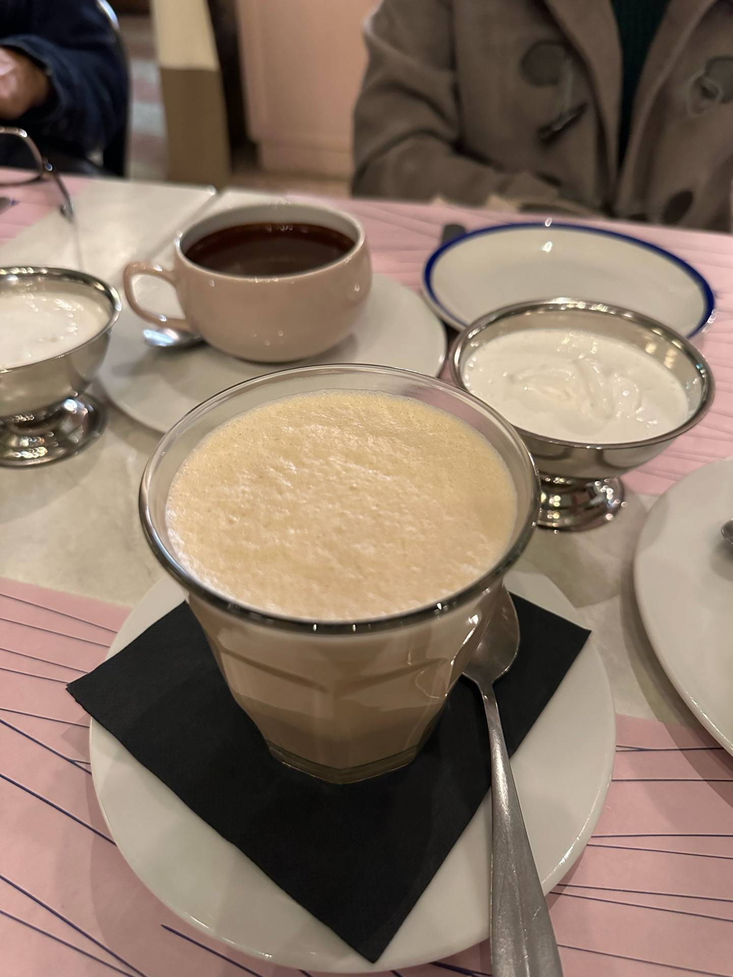 ร้าน Puri Guliani | รีวิวร้านอาหาร