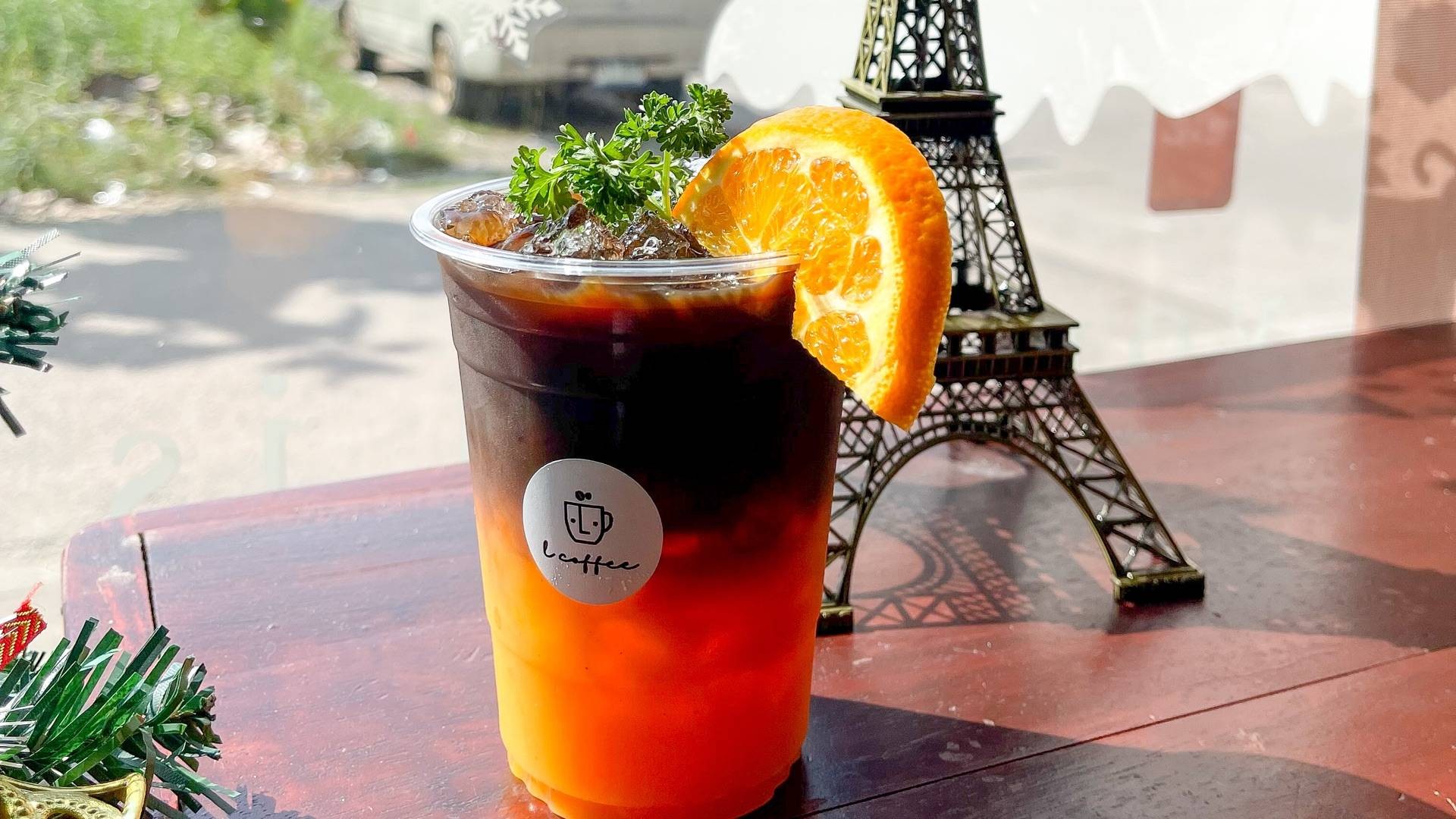 ร้าน LCoffee กาแฟสด ซอยวัดทอง | รีวิวร้านอาหาร - Wongnai