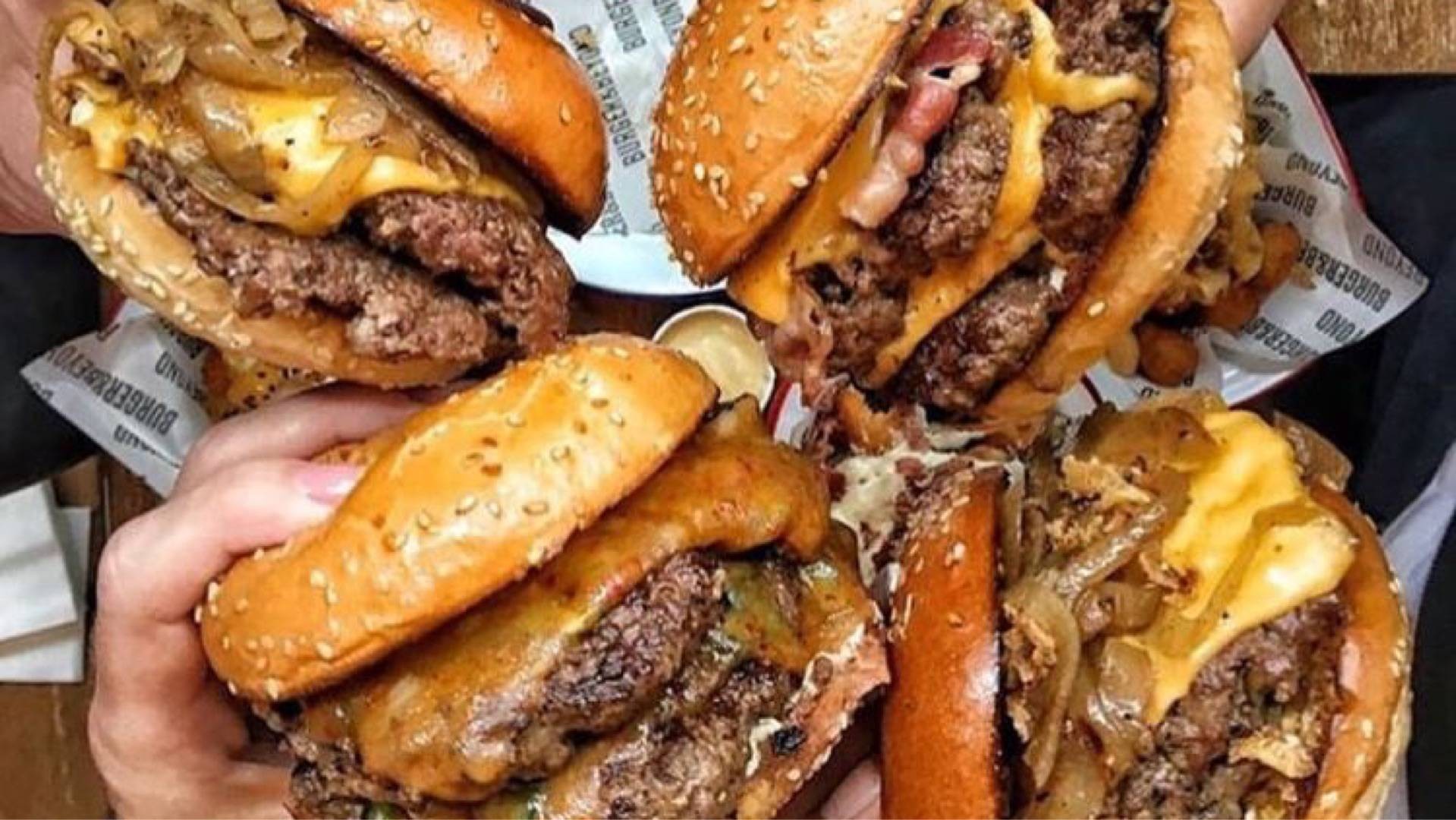 OverSize Cheese Burger ( Halal ) [ นวลจันทร์ เกษตรนวมินทร์ ] - สั่ง ...