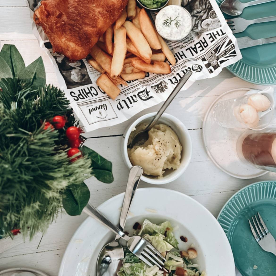 รูป Garret Fish & Chips Phahon Yotin