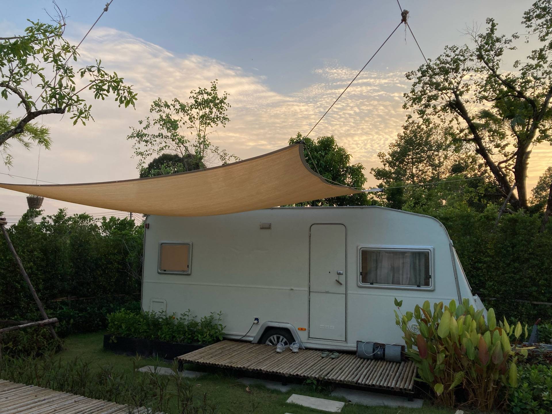 รูป Esc base camp เขาใหญ่ ปราจีนบุรี - Wongnai