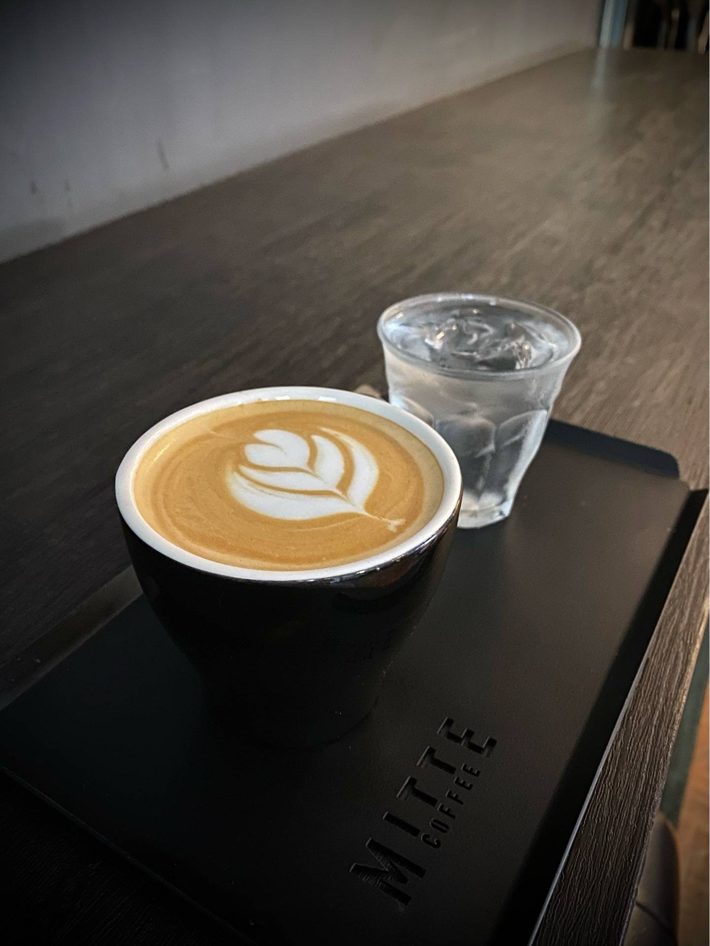 รูป Mitte Coffee, Cafe & Friends หมู่บ้านเมืองทองธานีโครงการ 4 - Wongnai